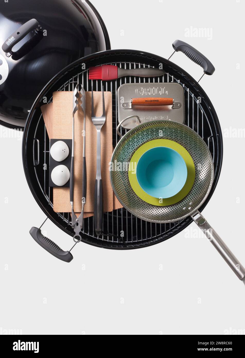 Bbq utensils no food hi-res stock photography and images - Alamy