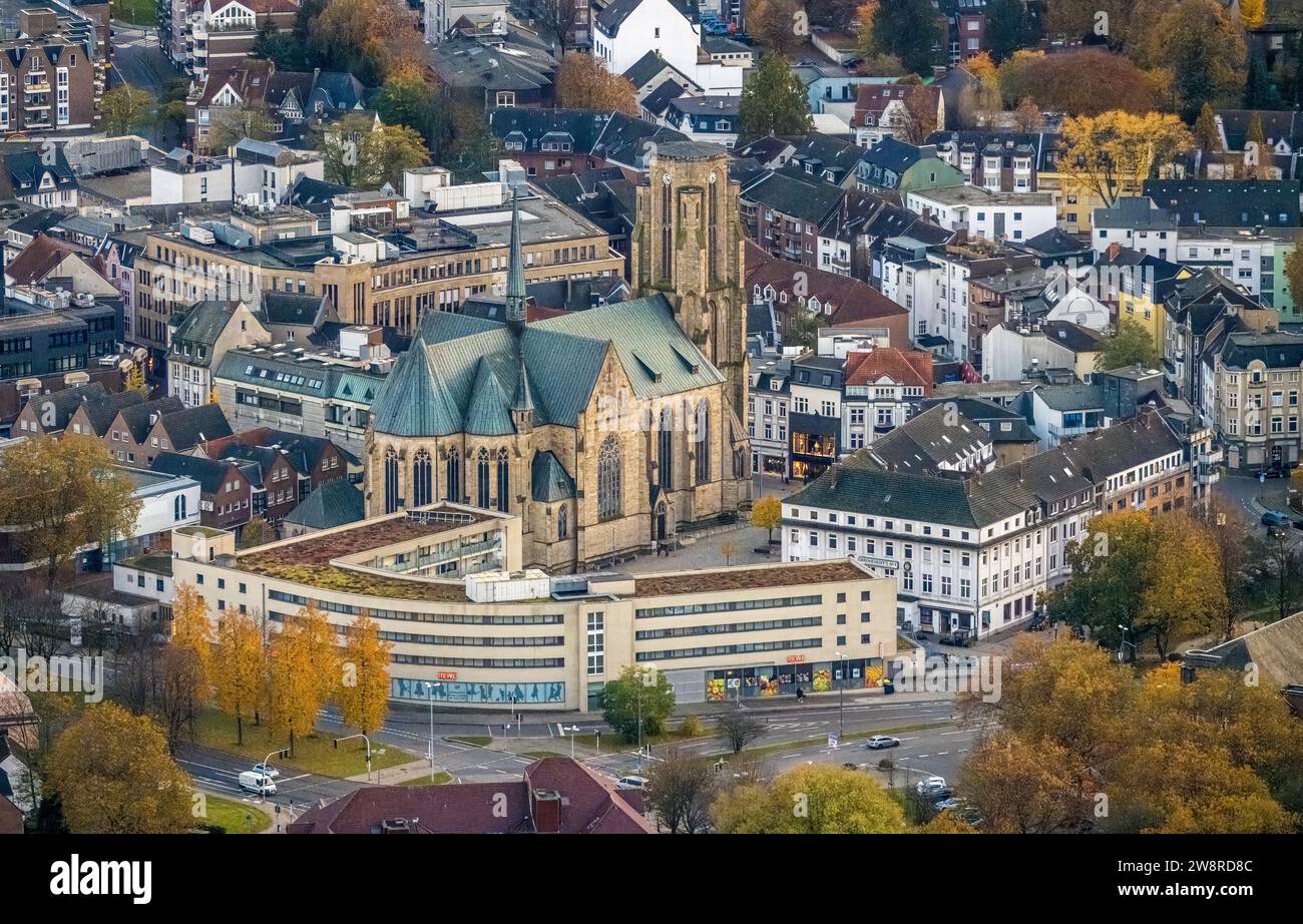 Shopping center am dom hi-res stock photography and images - Alamy
