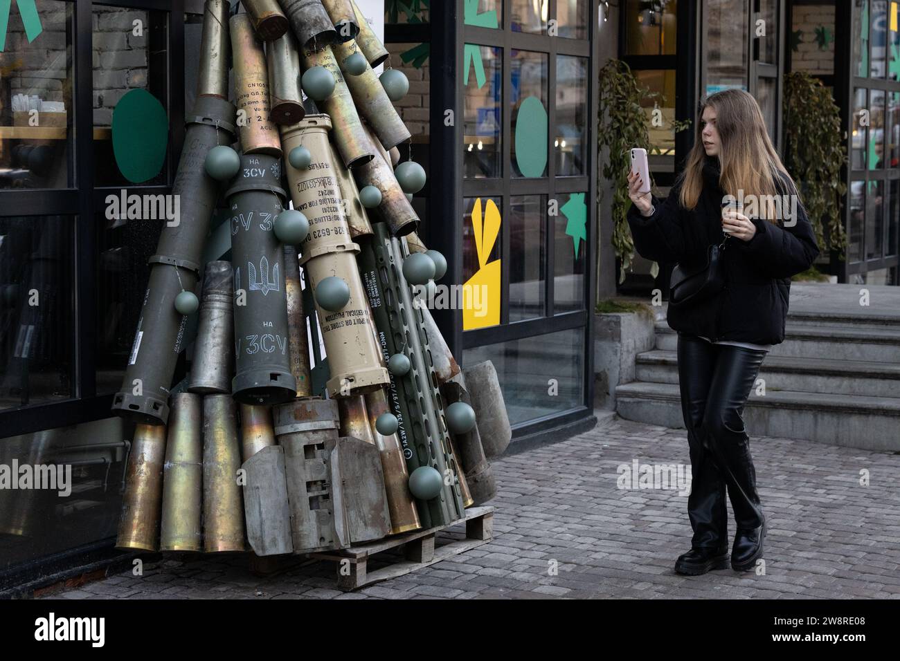 Previous damage to the tree hi-res stock photography and images - Alamy