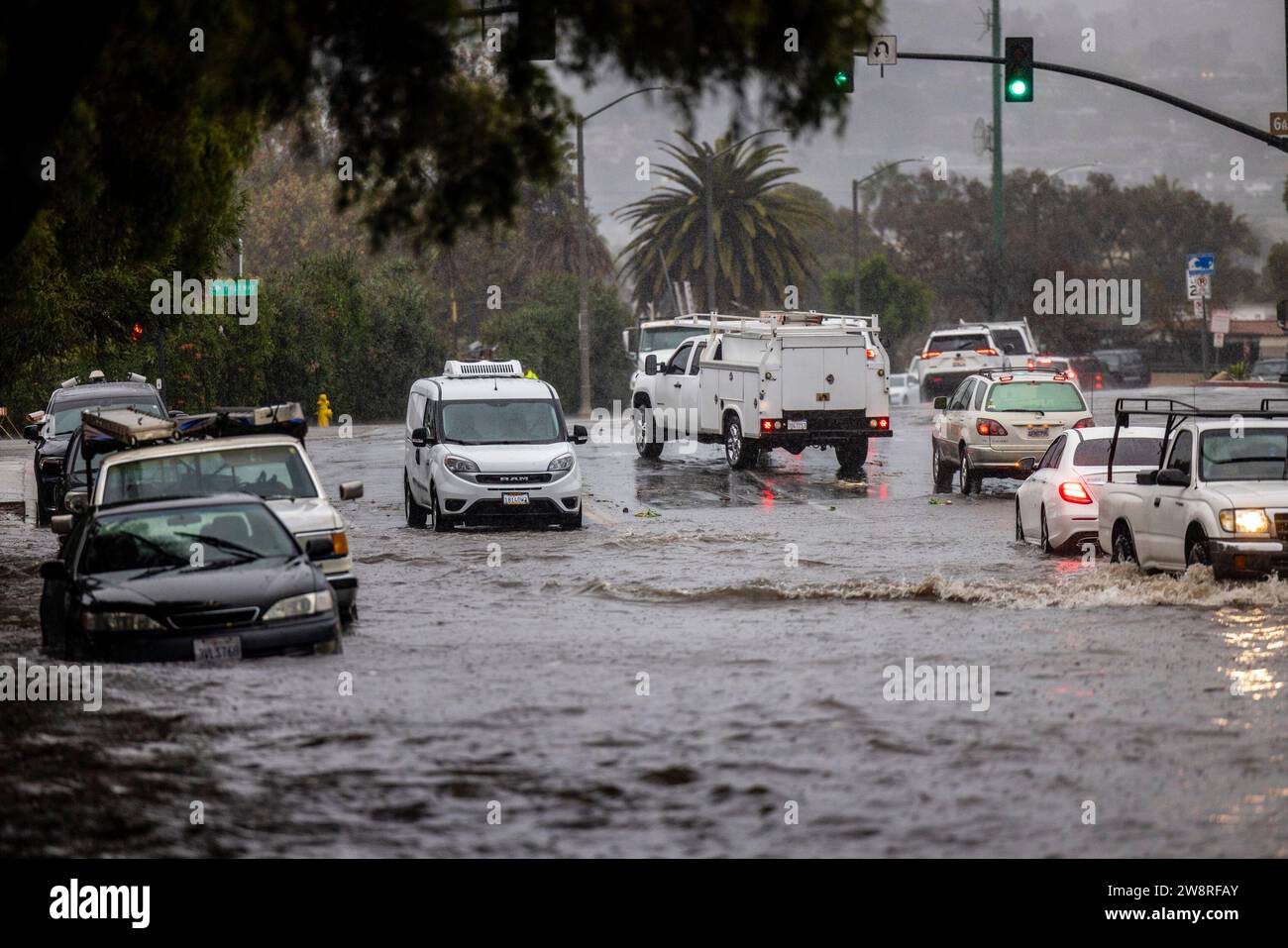Santa Barbara, USA. 21st Dec, 2023. A powerful Pacific storm hits Santa ...