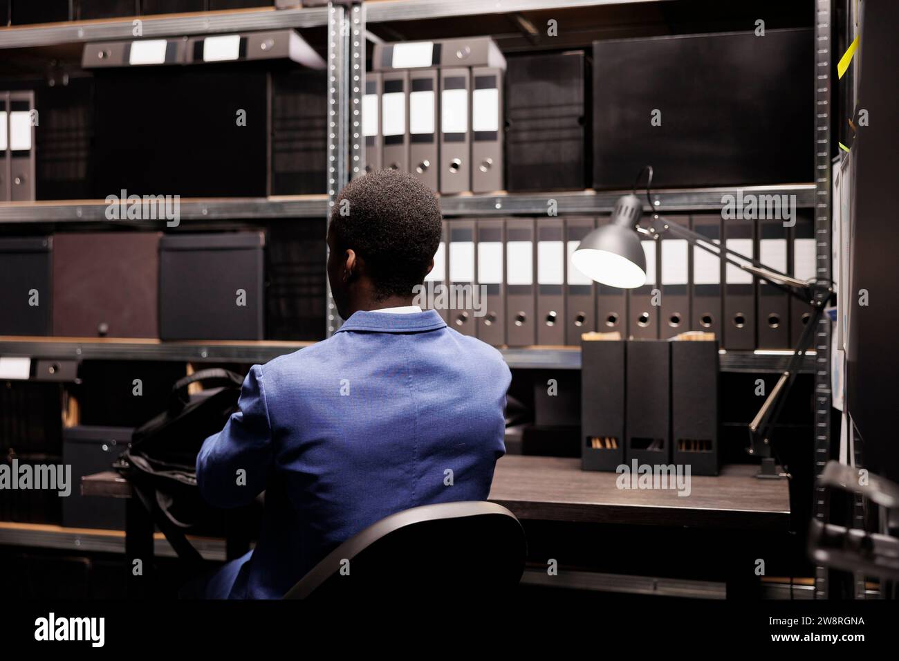 Federal agent checking surveillance evidence, discovery new ...