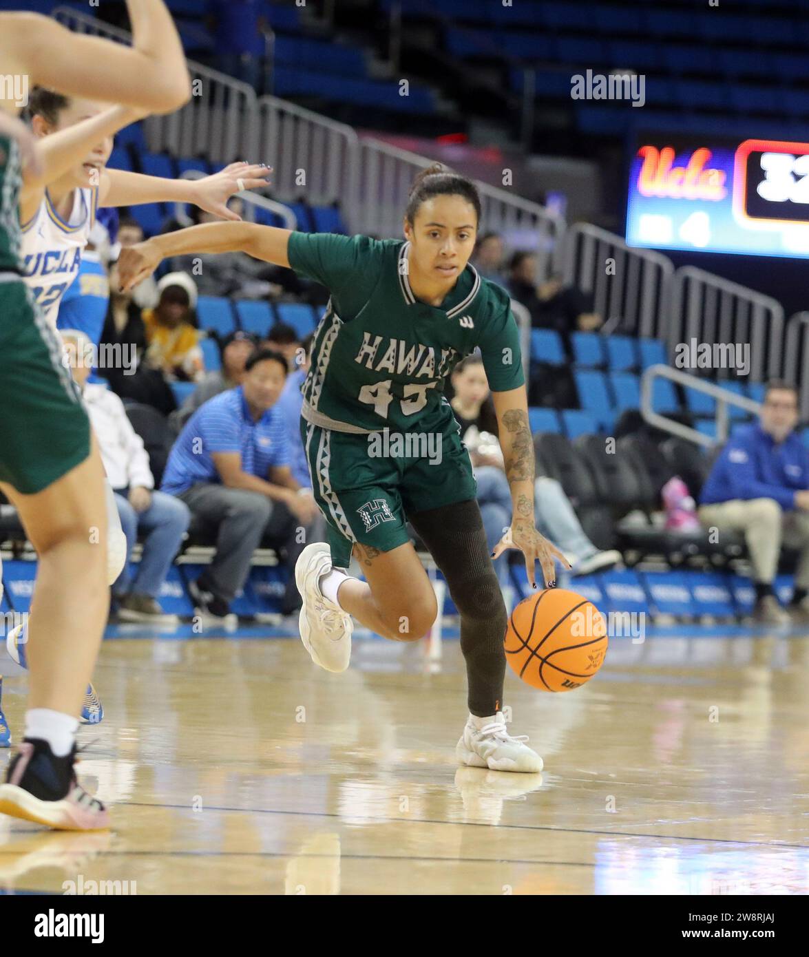 December 21, 2023 - Hawai'i Rainbow Wahine guard Olivia Davies #45 during a game between the ...