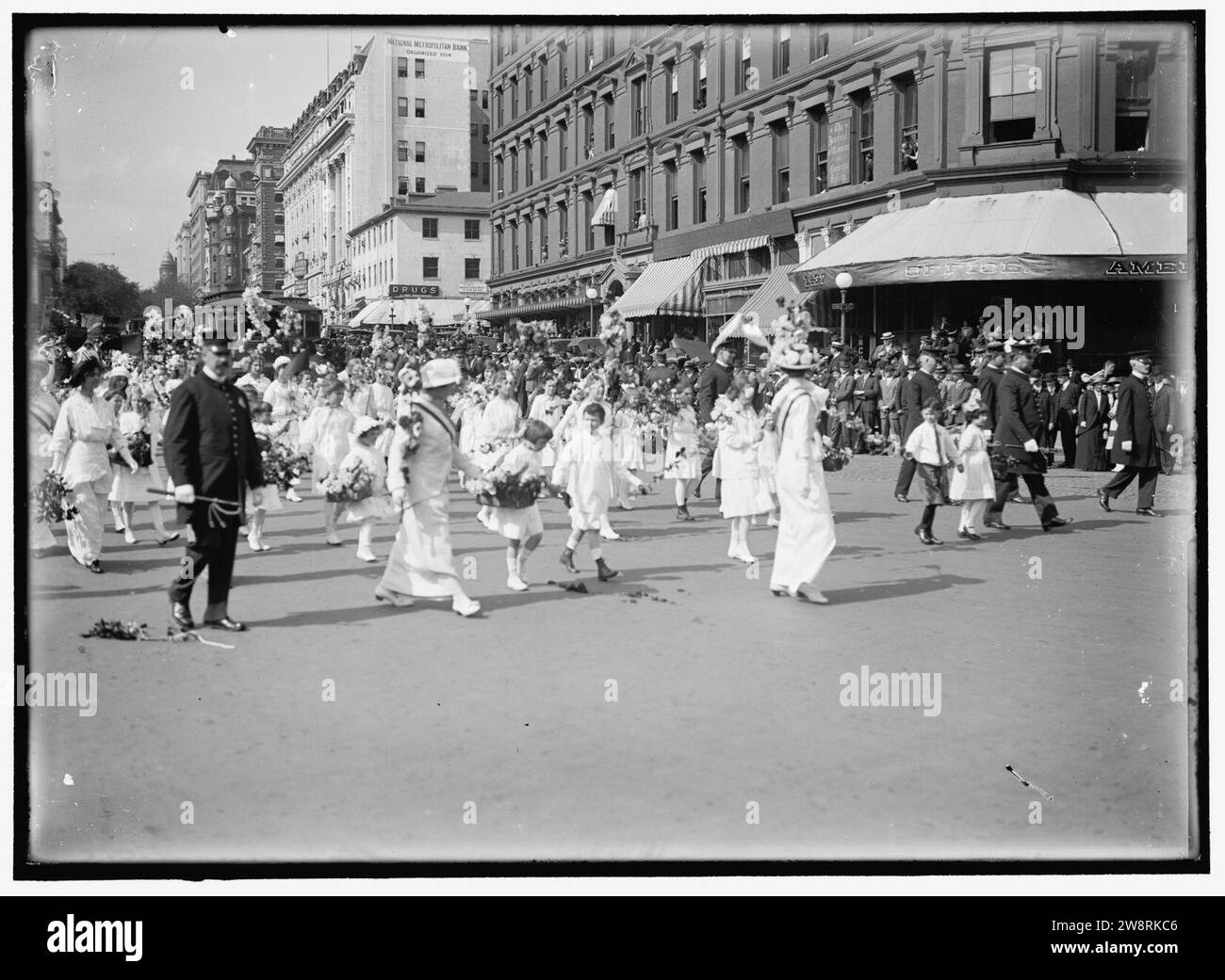 WOMAN SUFFRAGE PARADE Stock Photo - Alamy