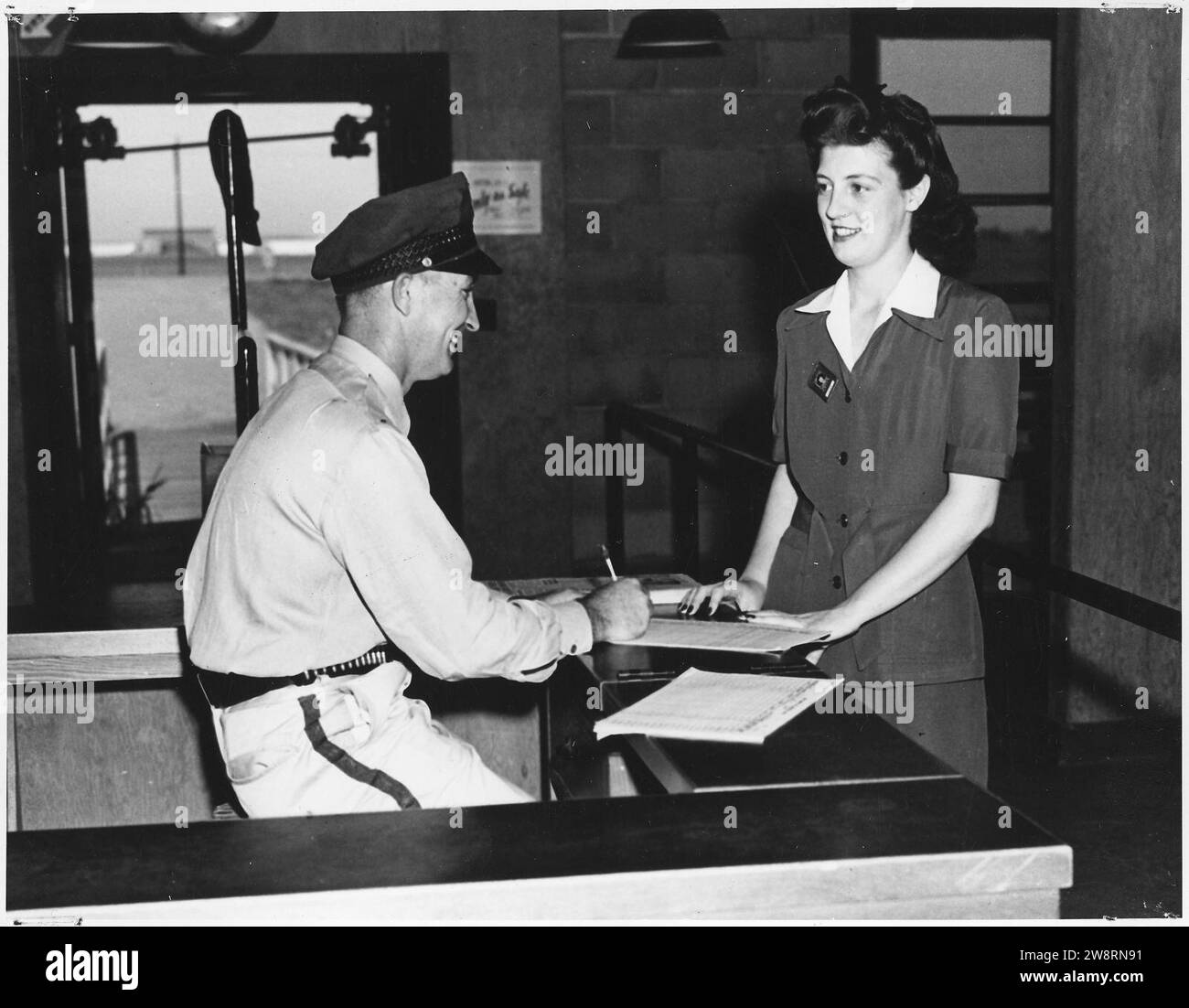 Wartime labor force hi-res stock photography and images - Alamy