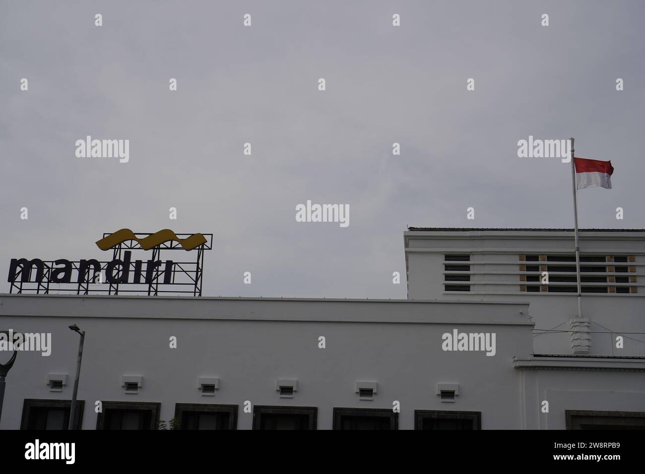 Mandiri banking hi-res stock photography and images - Alamy