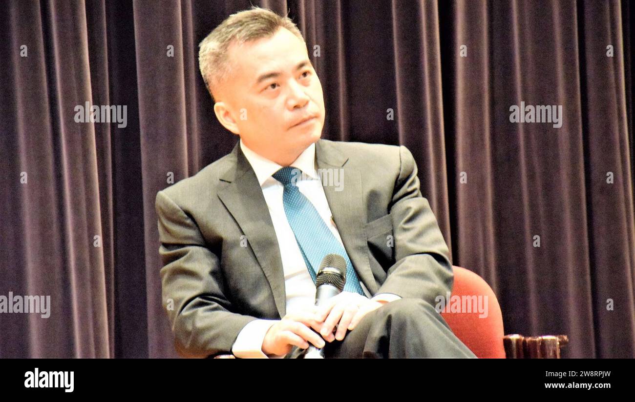 Wong yan hi-res stock photography and images - Alamy