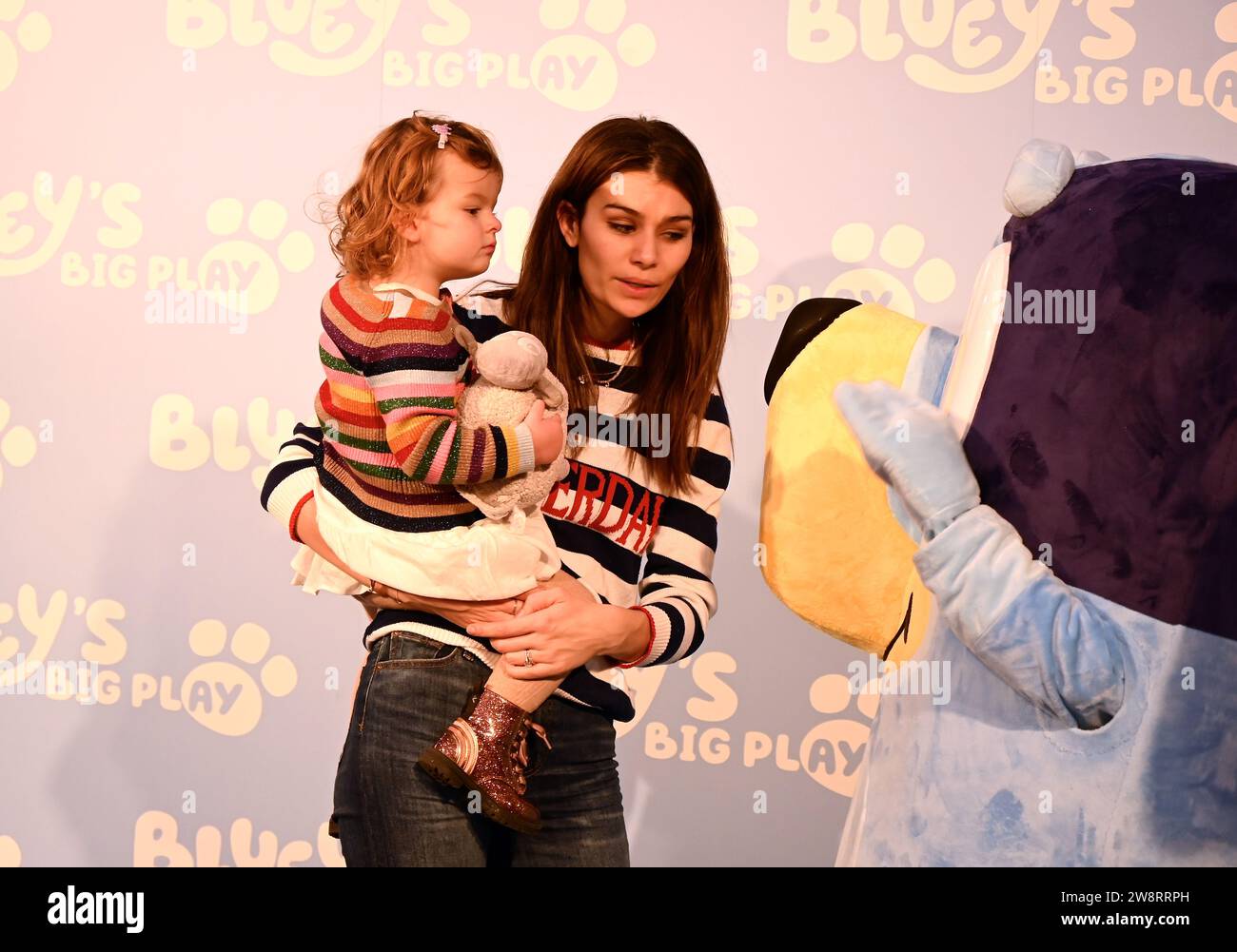 Dr hannah fry hi-res stock photography and images - Alamy