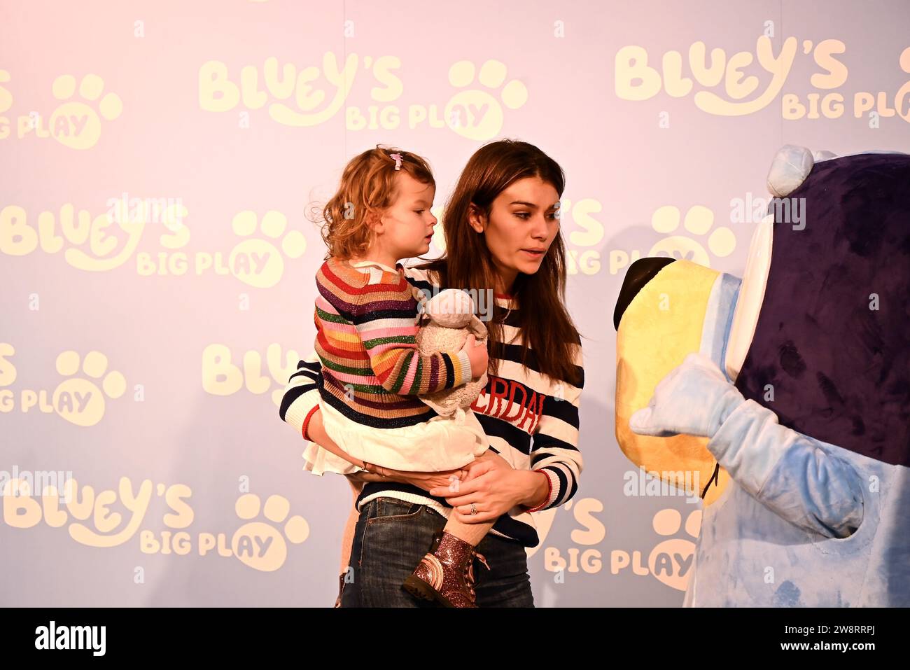 Dr hannah fry hi-res stock photography and images - Alamy