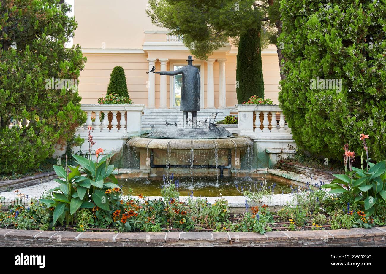 Monaco, Monaco Ville, 28 September 2022 - Bronze sculpture Bird ...
