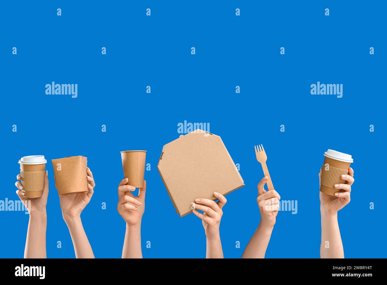 Takeaway containers hi-res stock photography and images - Alamy