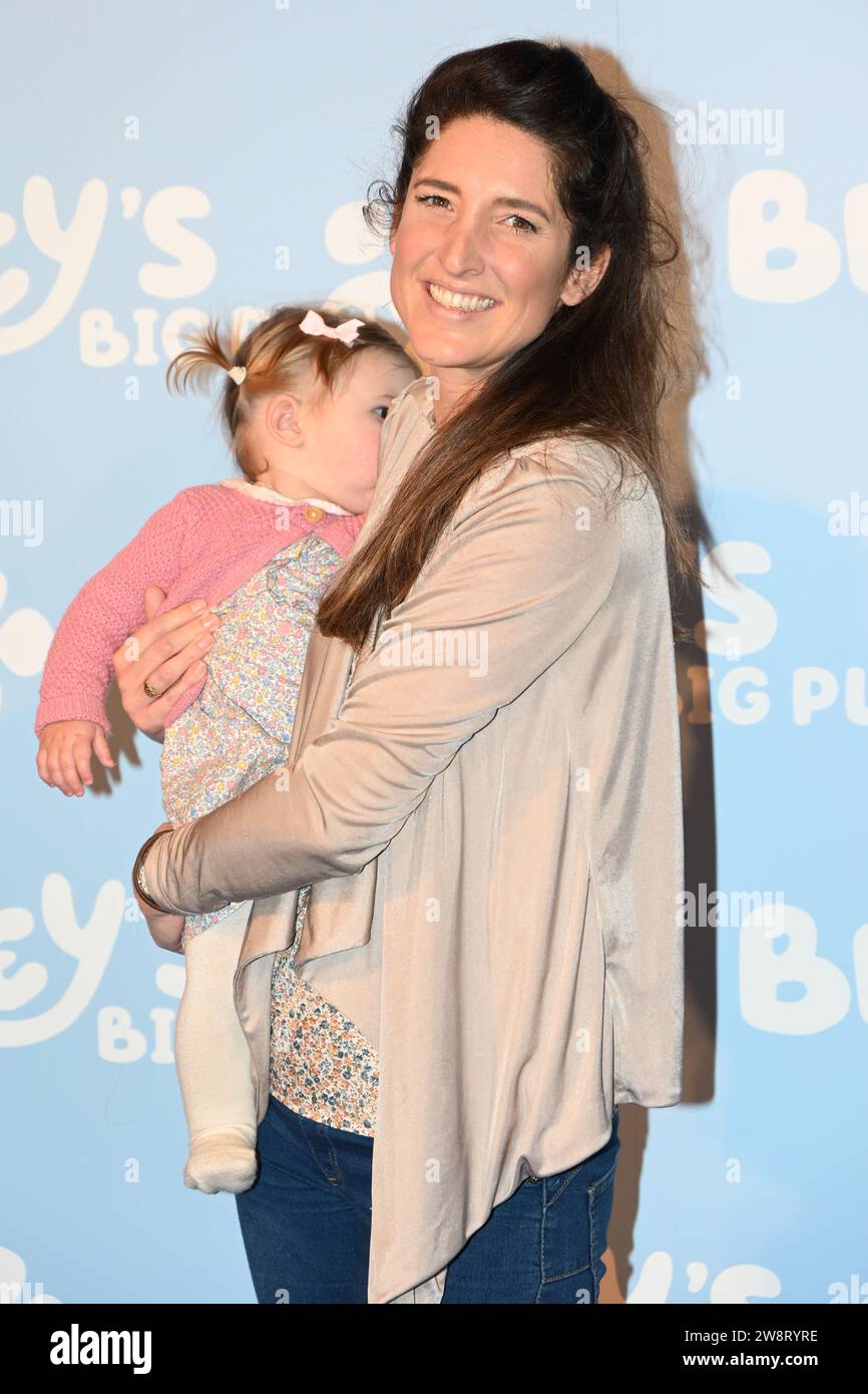 London, UK. 21st Dec, 2023. Kelly Convey and daughter attends Gala ...