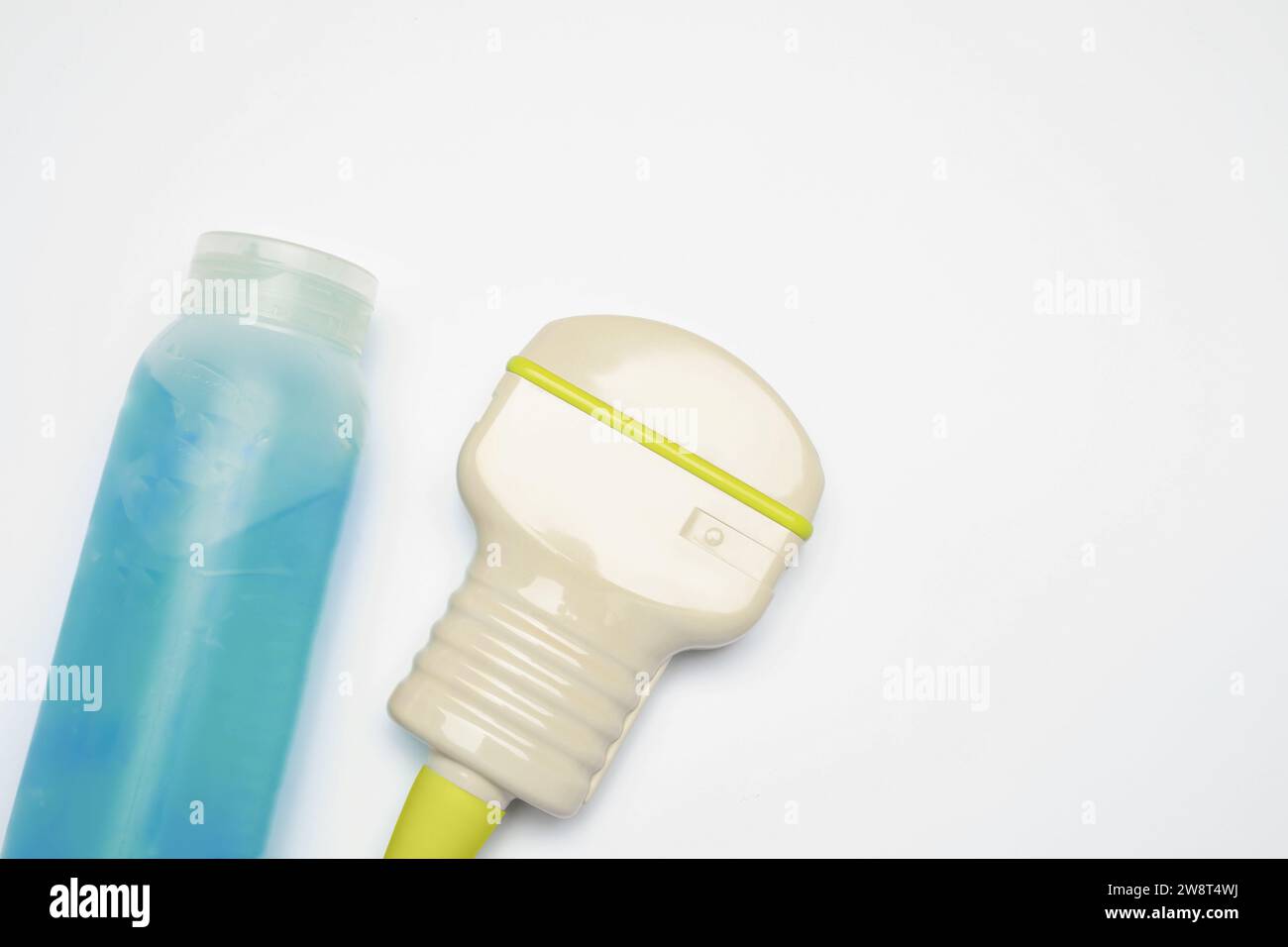 Ultrasonic transducer and ultrasound transmission gel on light ...