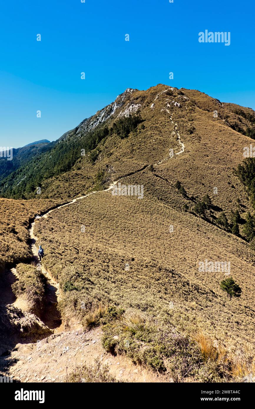 Trekking the Jiaming Lake Trail, Taitung, Taiwan Stock Photo - Alamy