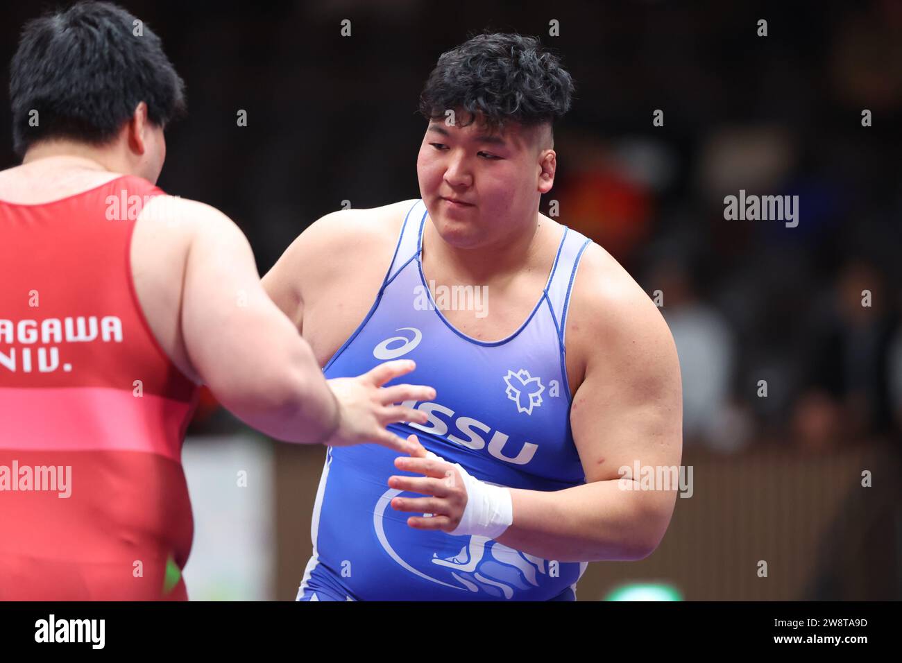 Yoyogi 2nd Gymnasium, Tokyo, Japan. 21st Dec, 2023. Shion Obata ...