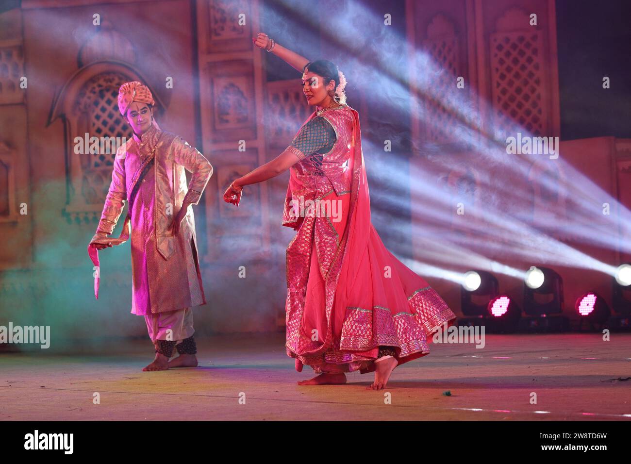 Udaipur, India. 21st Dec, 2023. Shilpgram Utsav 2023 : Udaipur ...