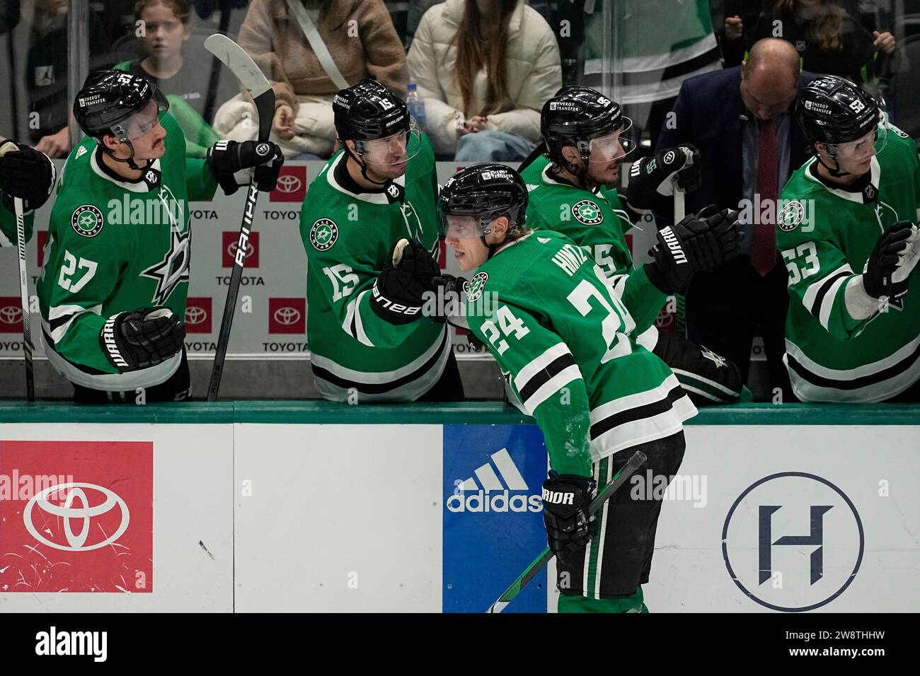 Dallas Stars' Roope Hintz (24) celebrates with Mason Marchment (27 ...