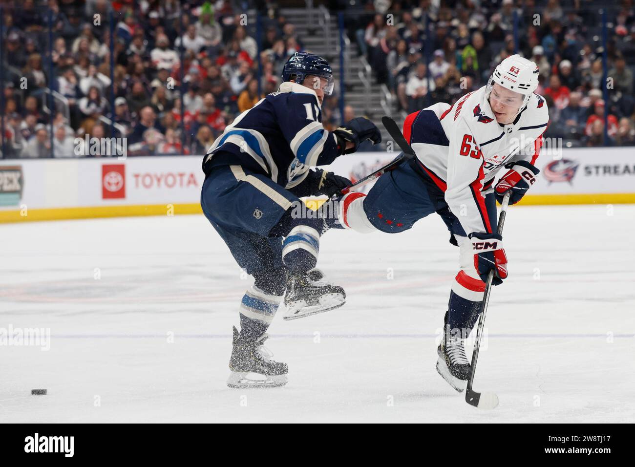 Columbus Blue Jackets' Justin Danforth, left, and Washington Capitals ...