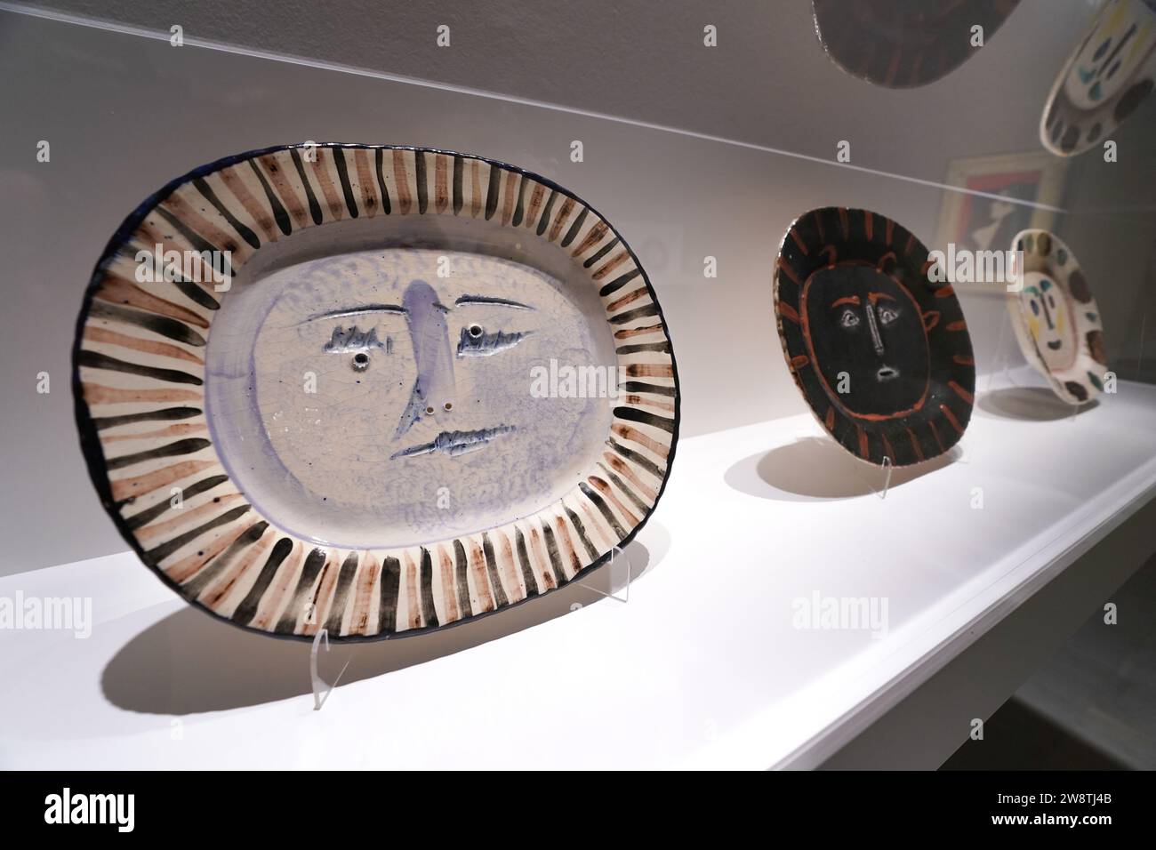 Ceramics by picasso hi-res stock photography and images - Alamy