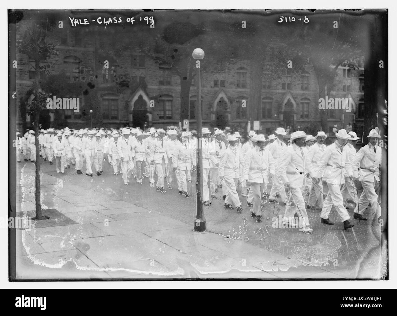 Yale class hi-res stock photography and images - Alamy