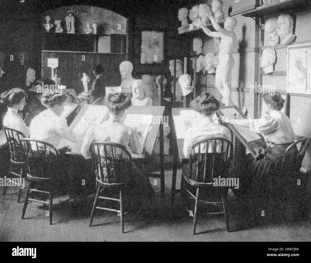 Yale School of Fine Arts women students Stock Photo - Alamy