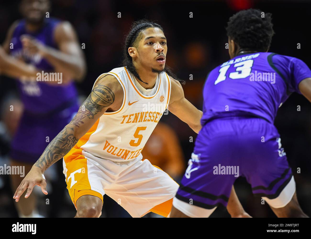 KNOXVILLE, TN - DECEMBER 21: Tennessee Volunteers guard Zakai Zeigler ...