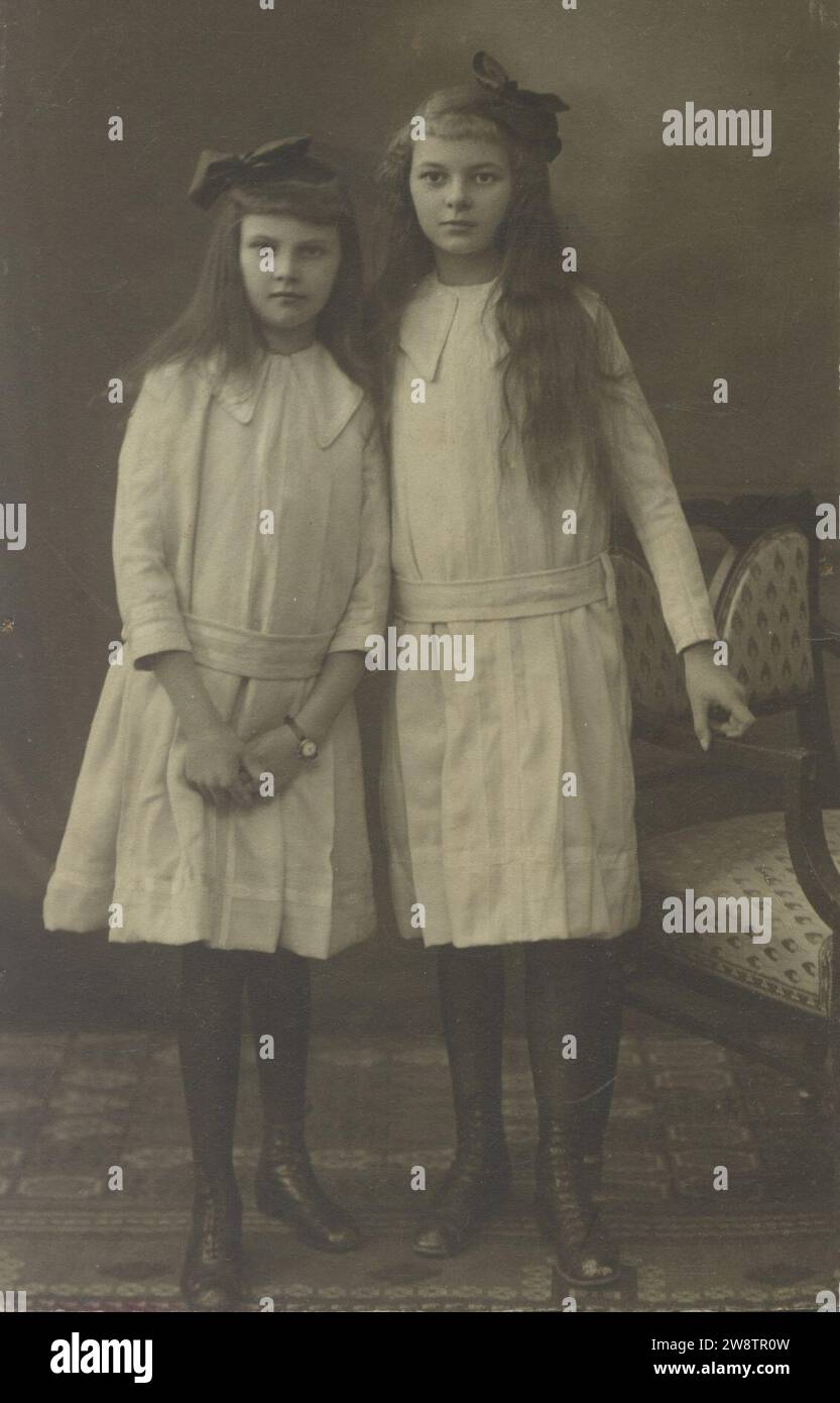 Yolanda i Olga Ostaszewskie Stock Photo - Alamy