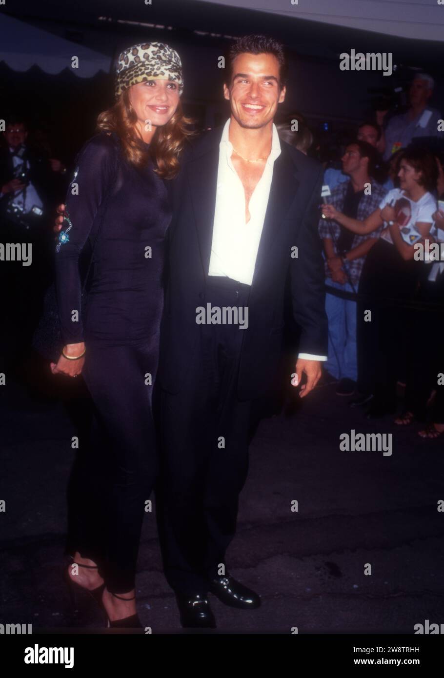 Simonne sabato hi-res stock photography and images - Alamy