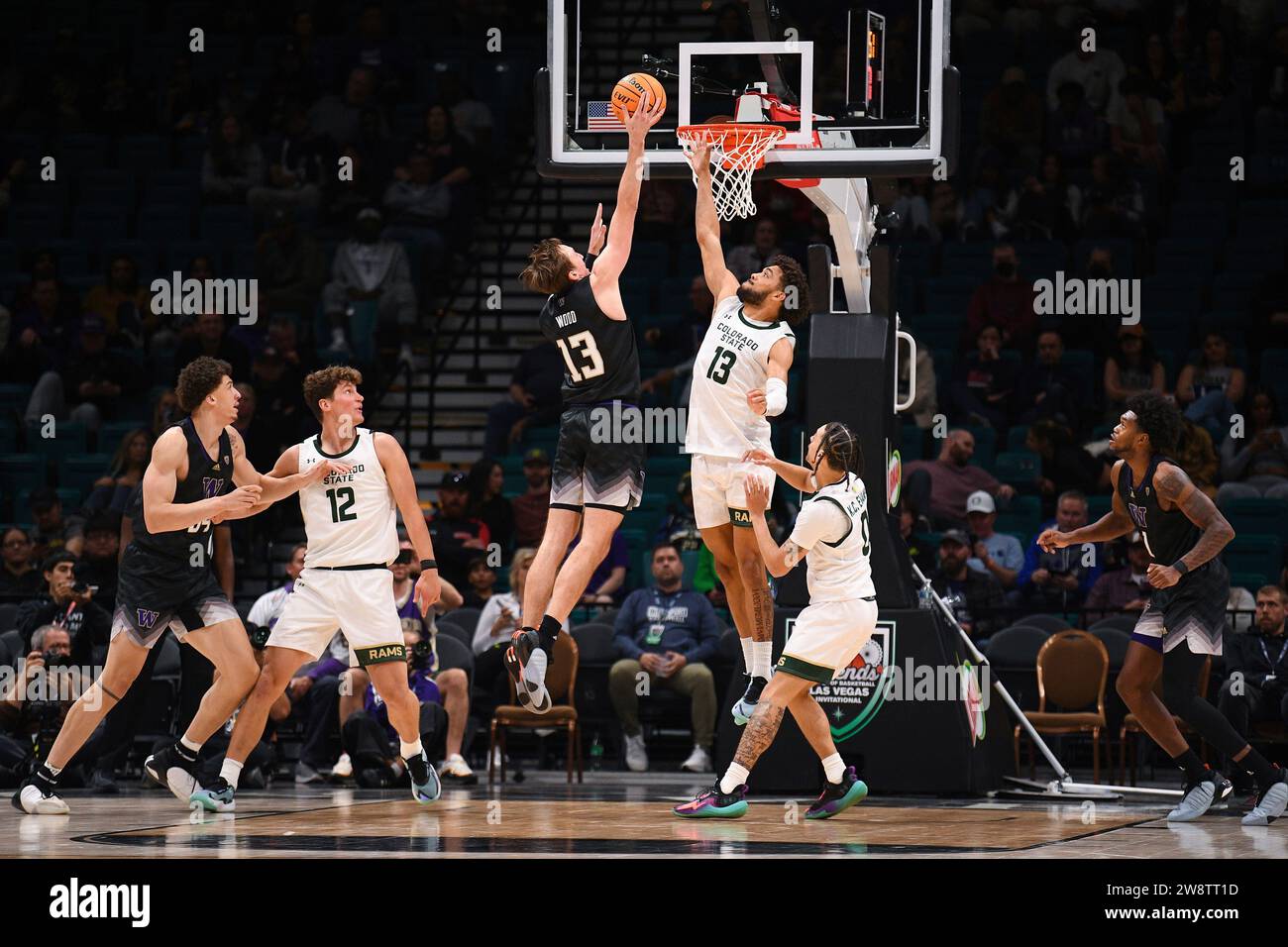 LAS VEGAS, NV - DECEMBER 02: Washington Huskies forward Moses Wood (13 ...