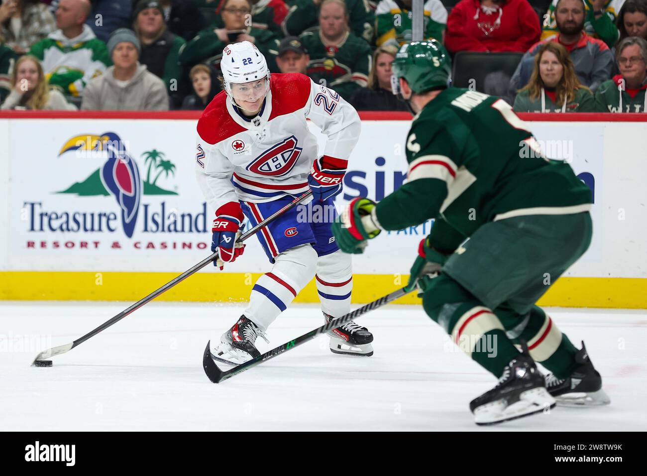 Montreal Canadiens right wing Cole Caufield (22) skates with the puck ...