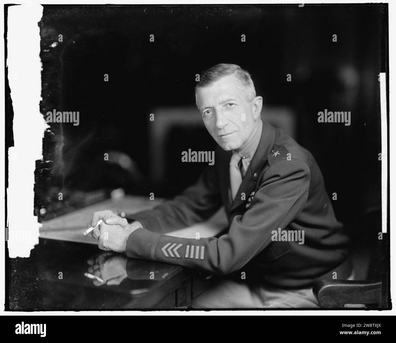 Gordon young Black and White Stock Photos & Images - Alamy