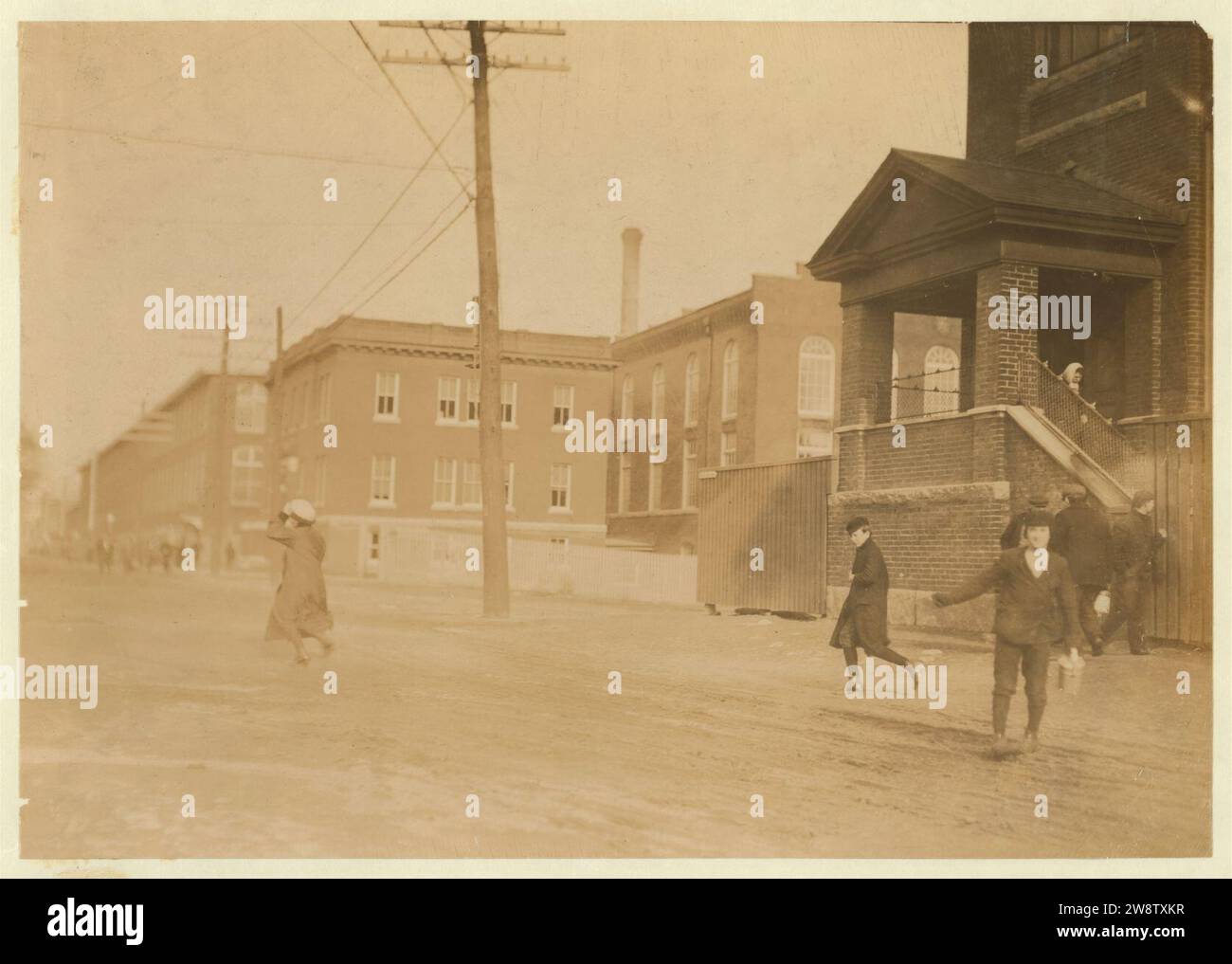 Young workers adolescence and younger in Manomet, Nonquitt and ...