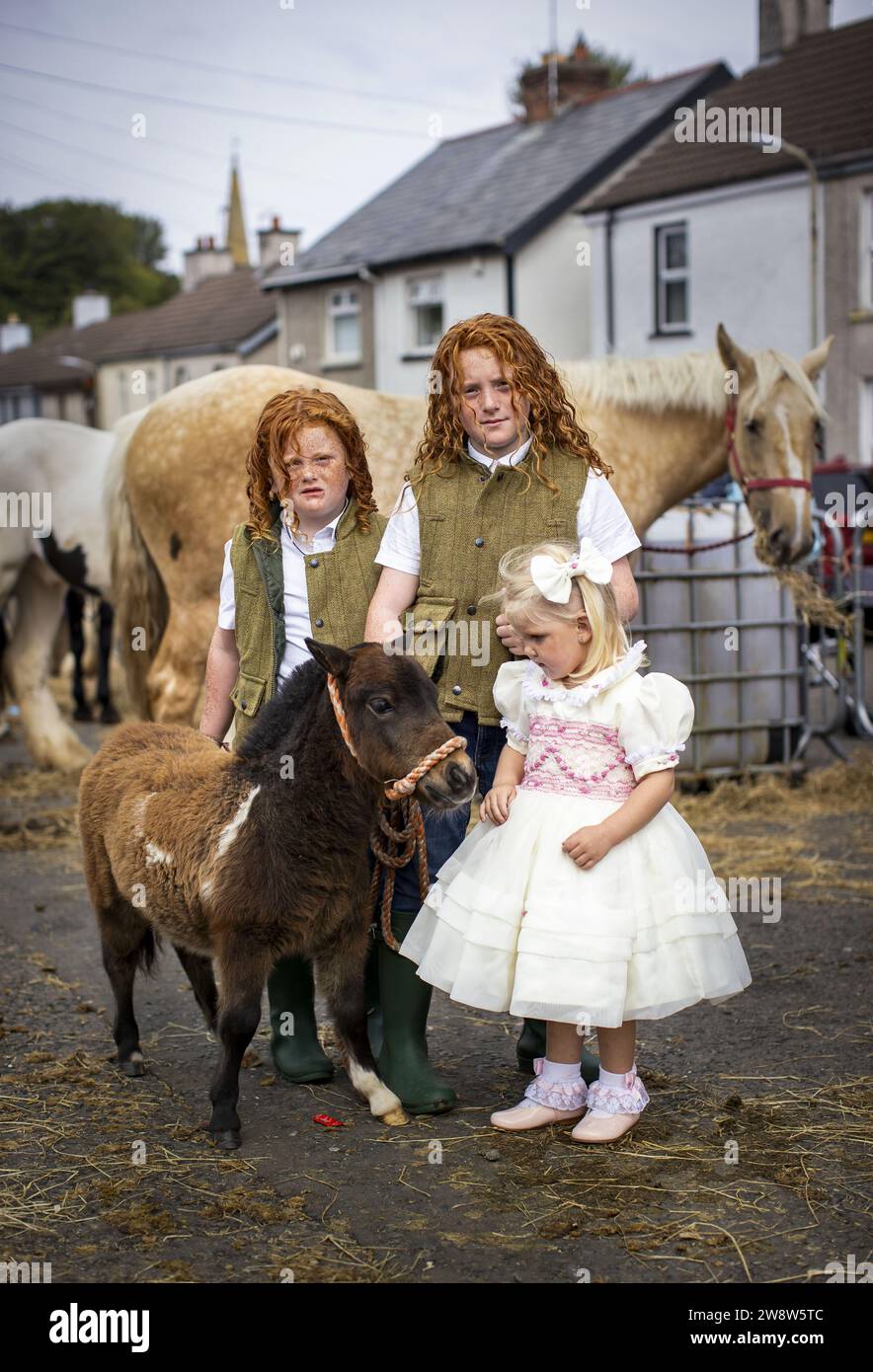 PA REVIEW OF THE YEAR 2023 File photo dated 28/08/23 - Brothers Alan ...