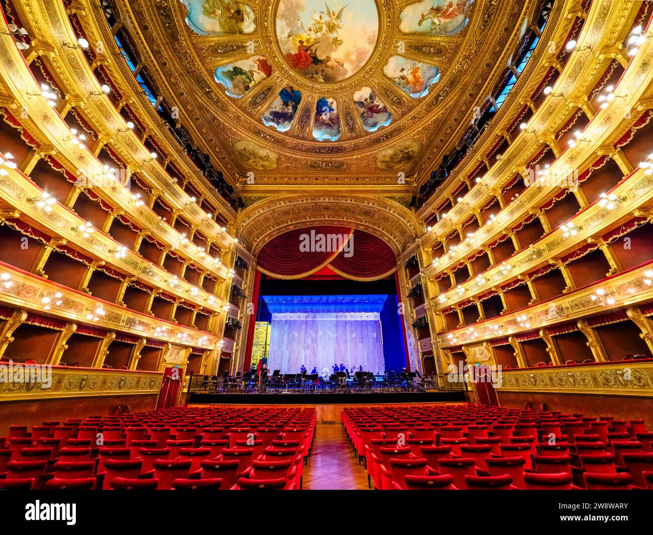 Auditorium hall in Teatro Massimo Vittorio Emanuele opera house ...