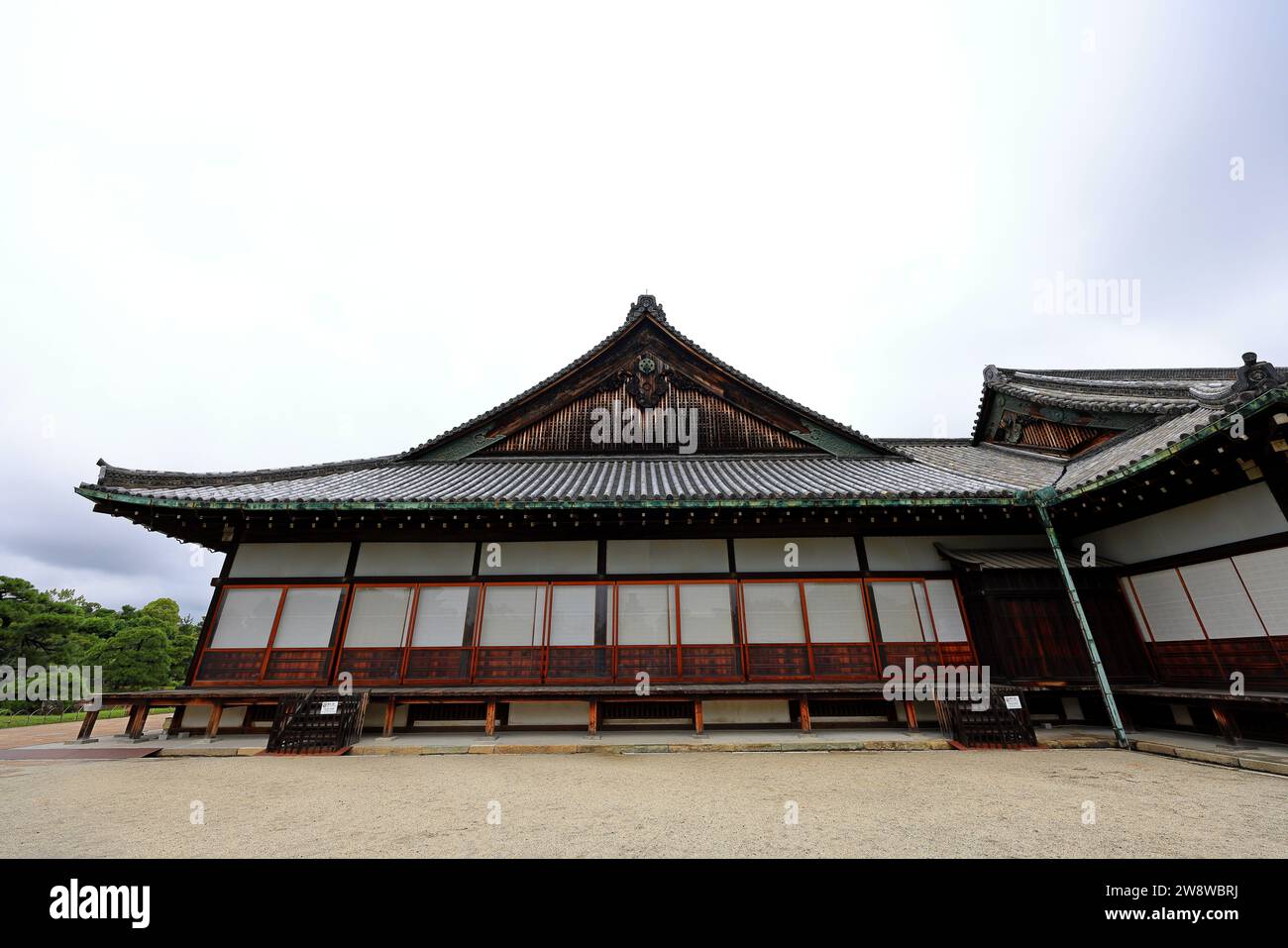 Nijo Castle with gardens, a home for the shogun Ieyasu in Nijojocho ...