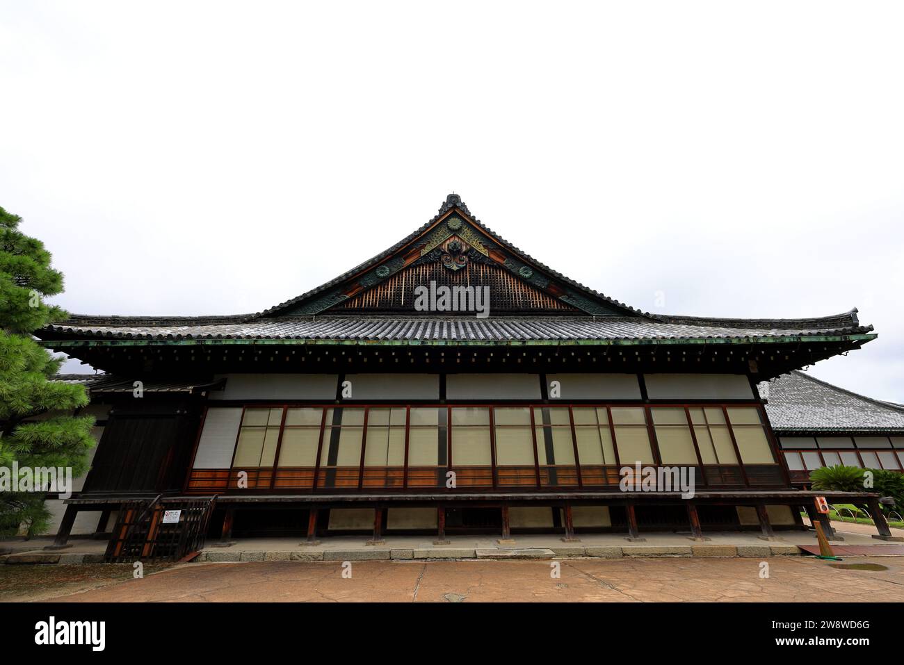 Nijo Castle with gardens, a home for the shogun Ieyasu in Nijojocho ...