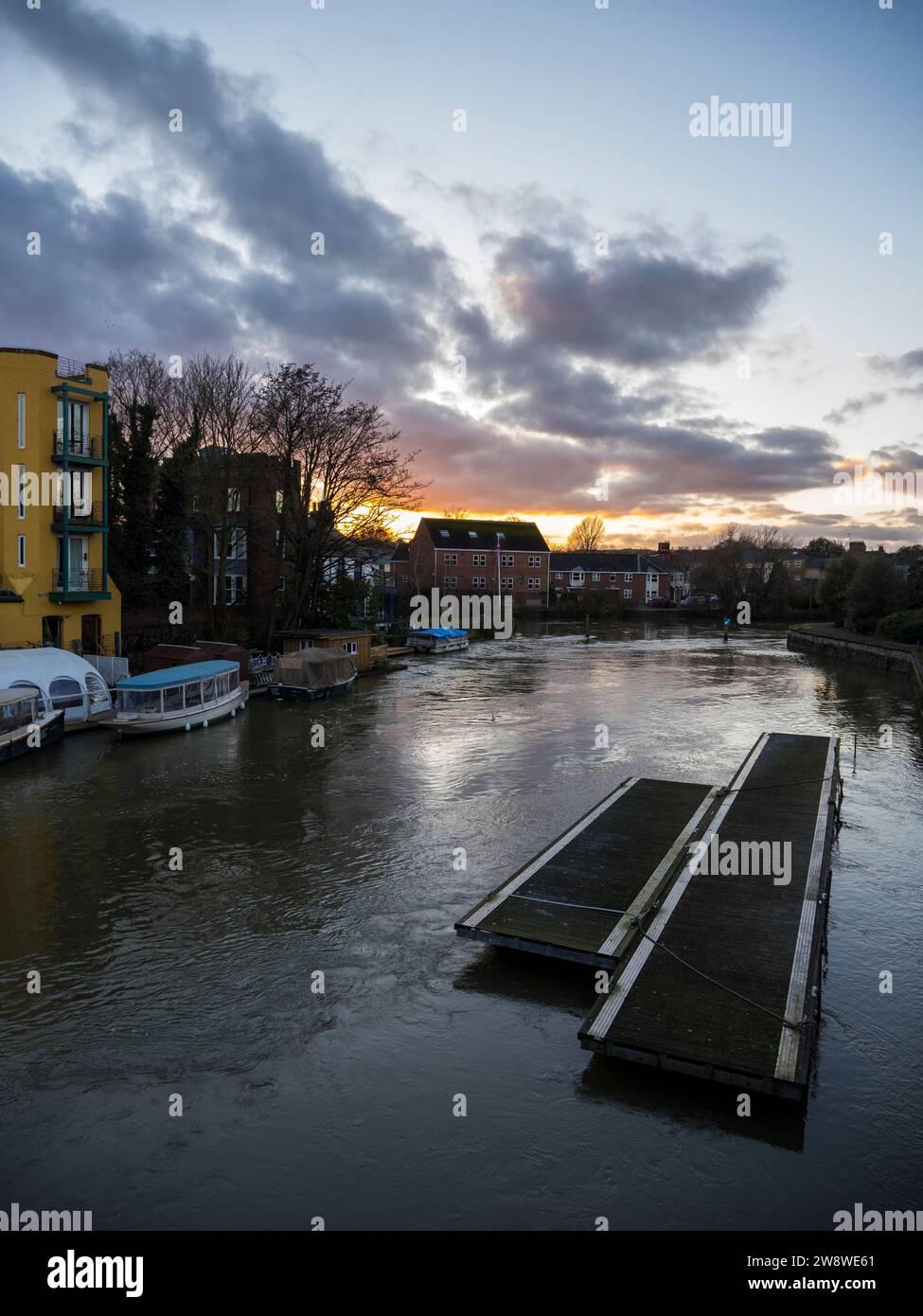 Sunset View from Folly Bridge, Oxford, Oxfordshire, England, UK, GB ...