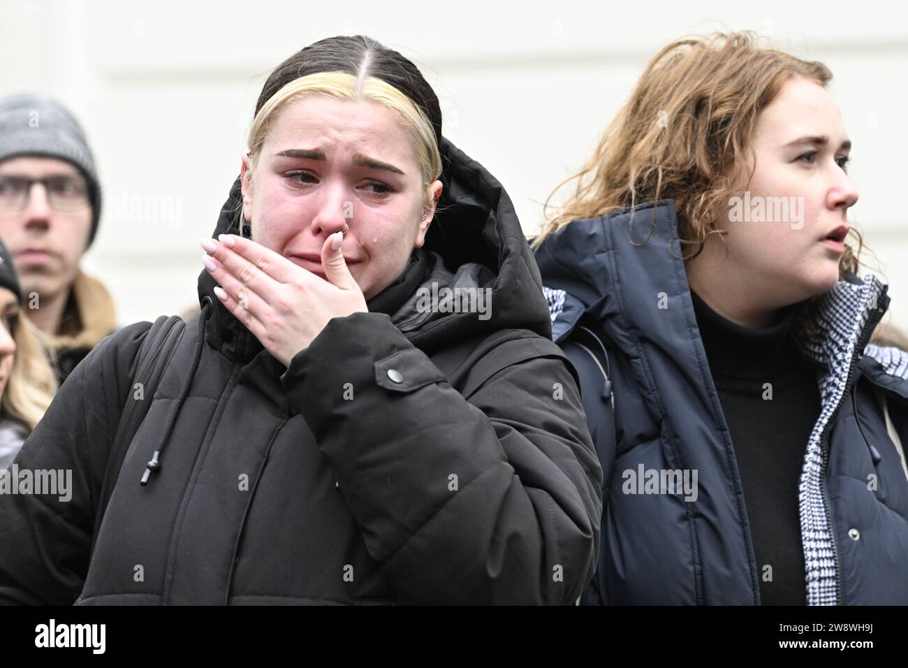 Dead 13 hi-res stock photography and images - Alamy