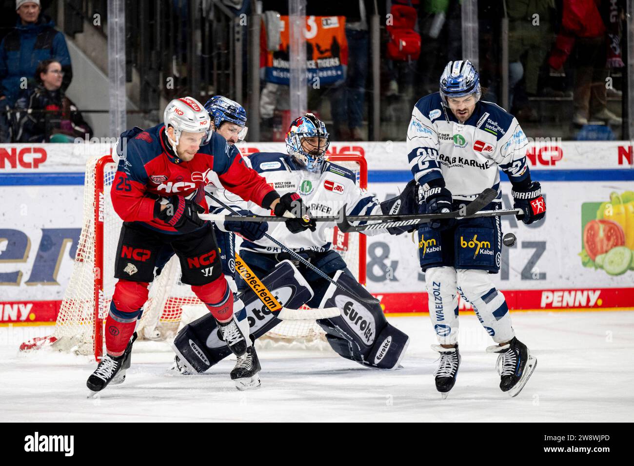 Mitch eliot hi-res stock photography and images - Alamy