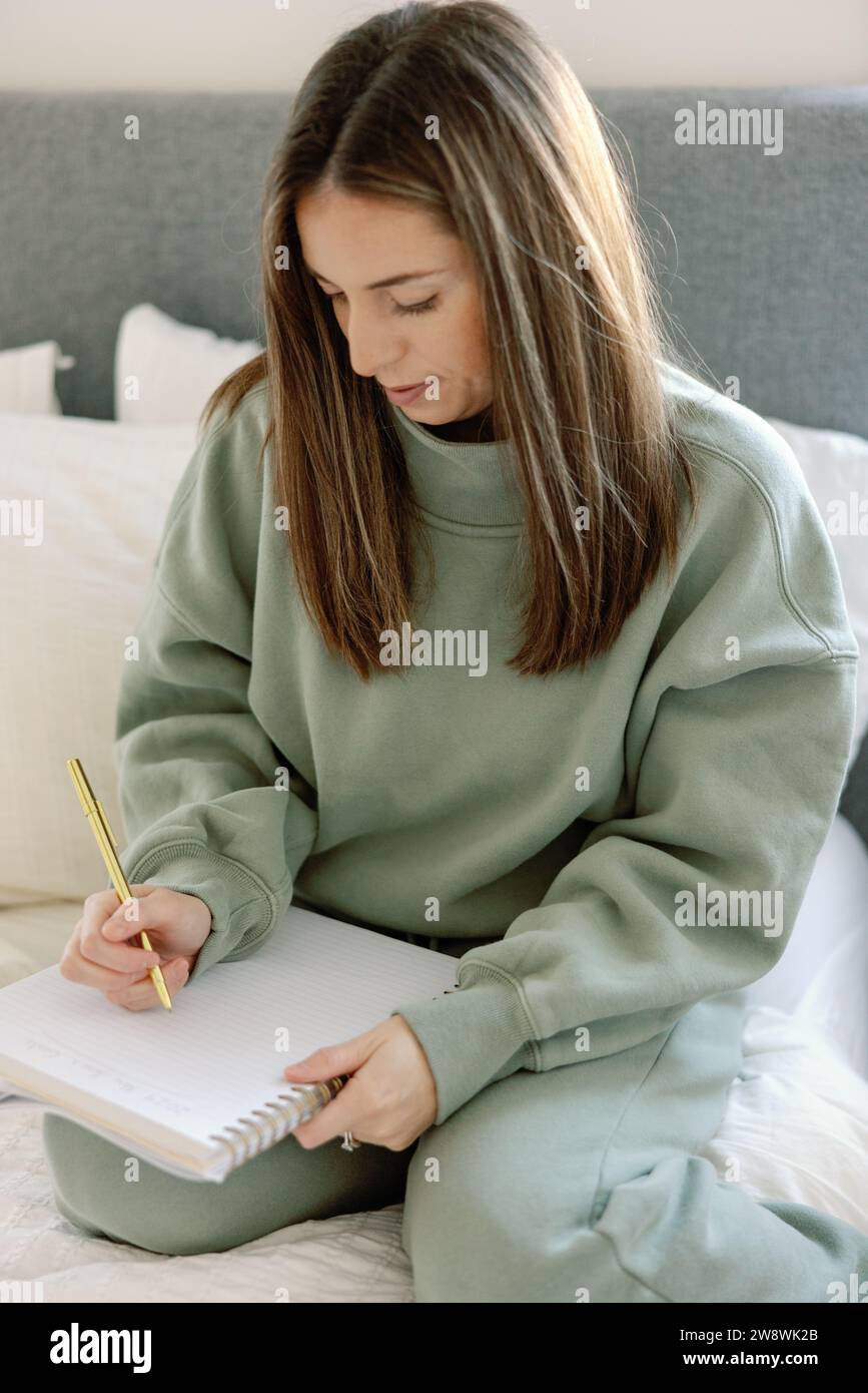 Goals year 2024 new hi-res stock photography and images - Alamy