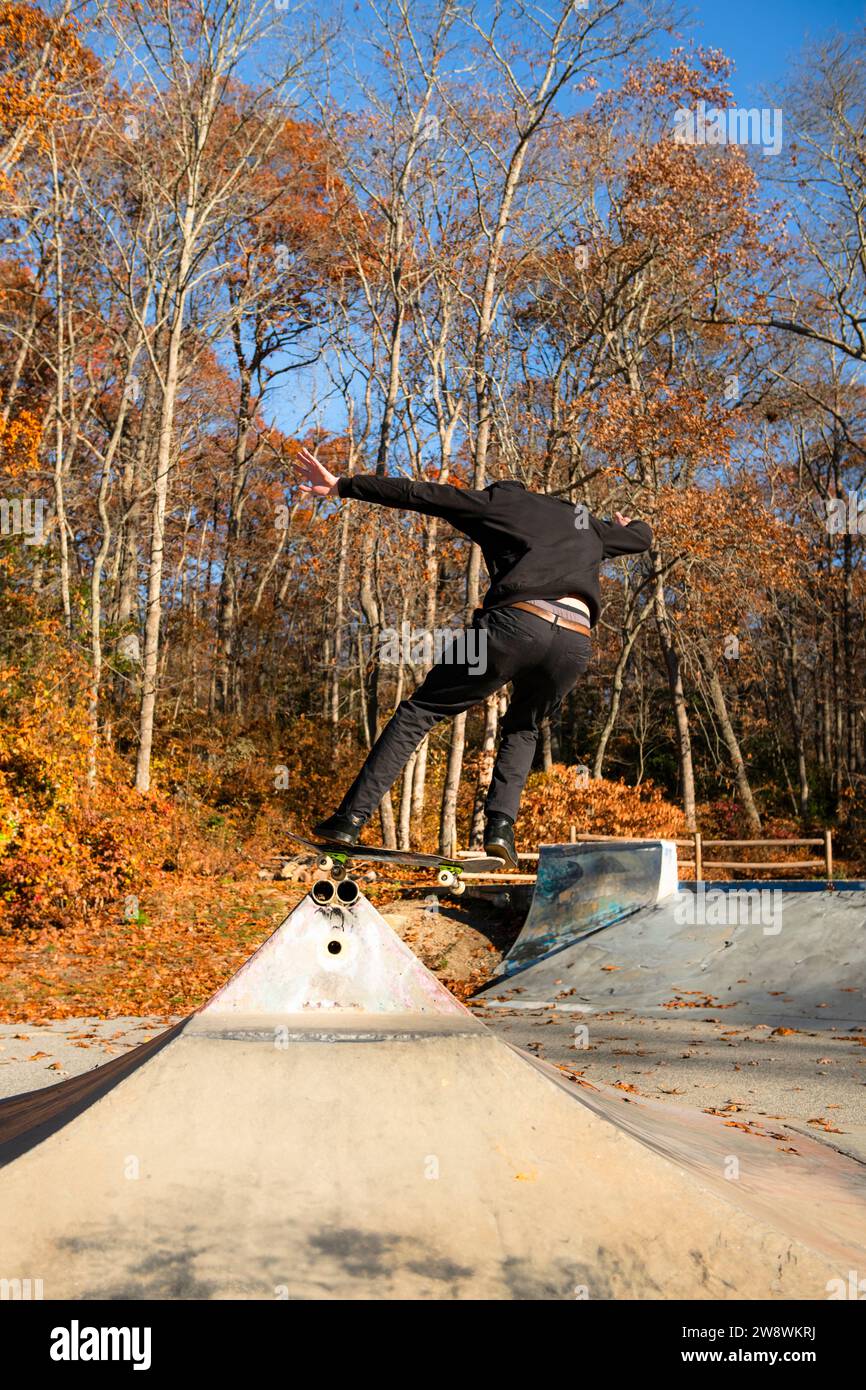 Skatepark location sports hi-res stock photography and images - Alamy