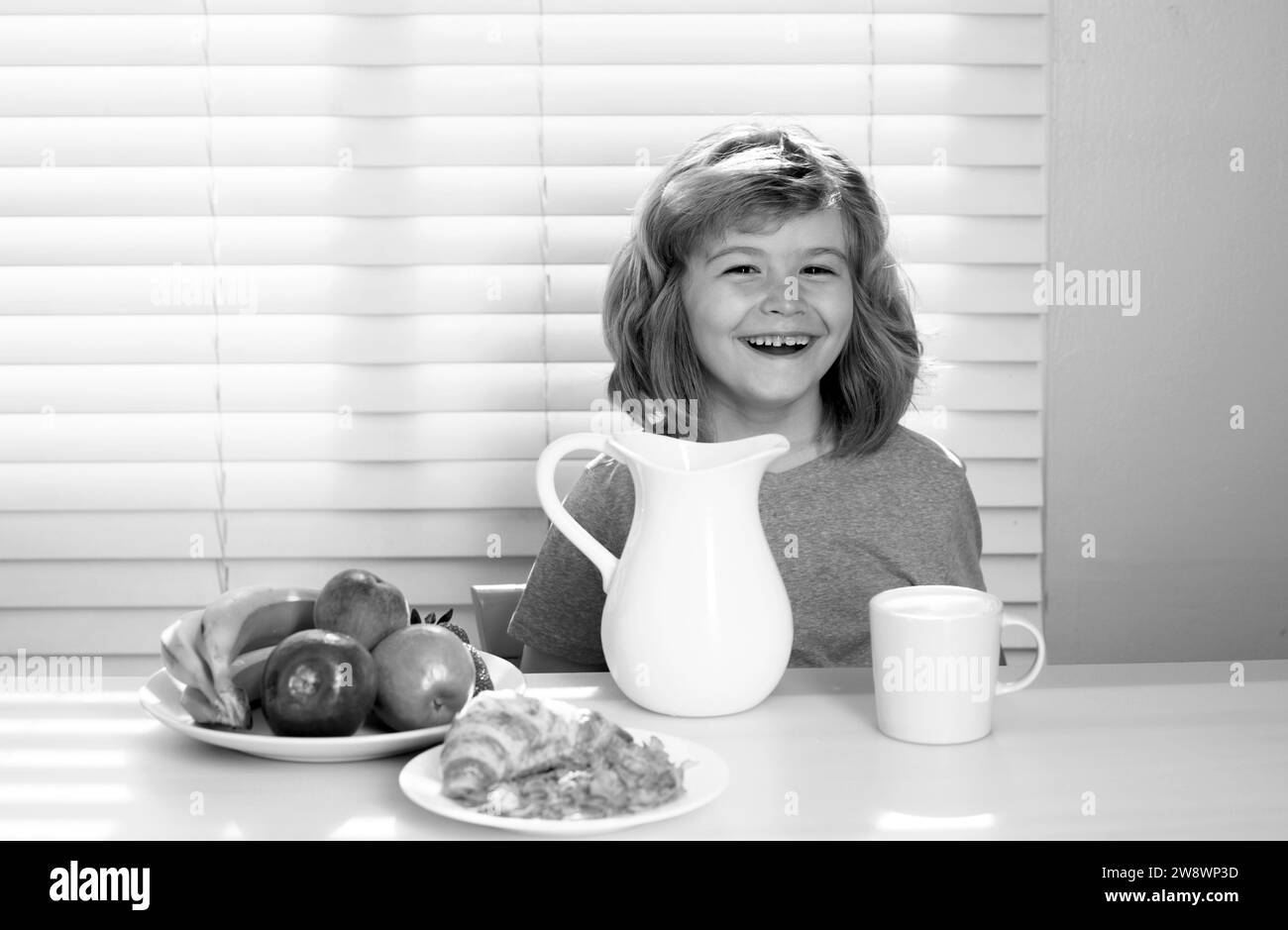 Child vegetables school Black and White Stock Photos & Images - Alamy