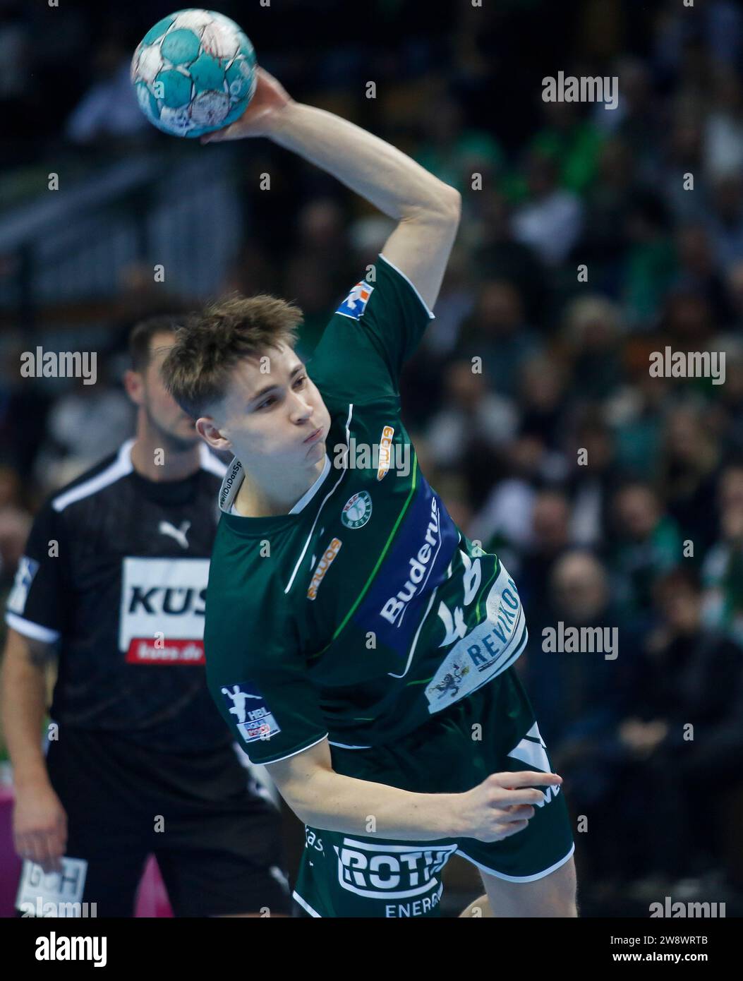 Wetzlar, Buderus Arena, 16.12.23: Julian Fuchs (Wetzlar) beim ...
