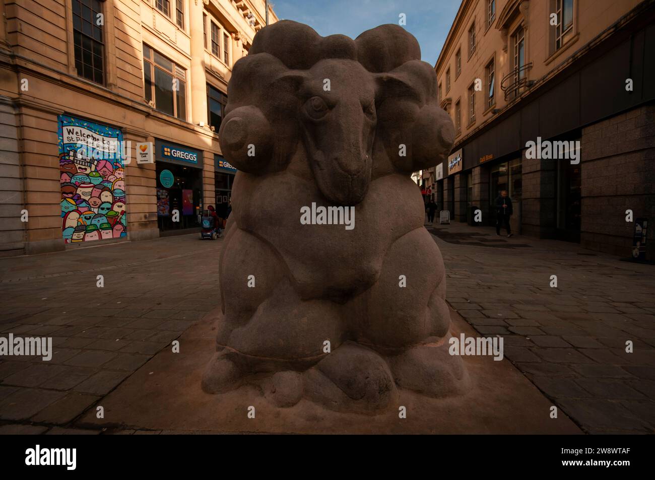 The stone statue of the Derbyshire Ram in Derby Stock Photo - Alamy