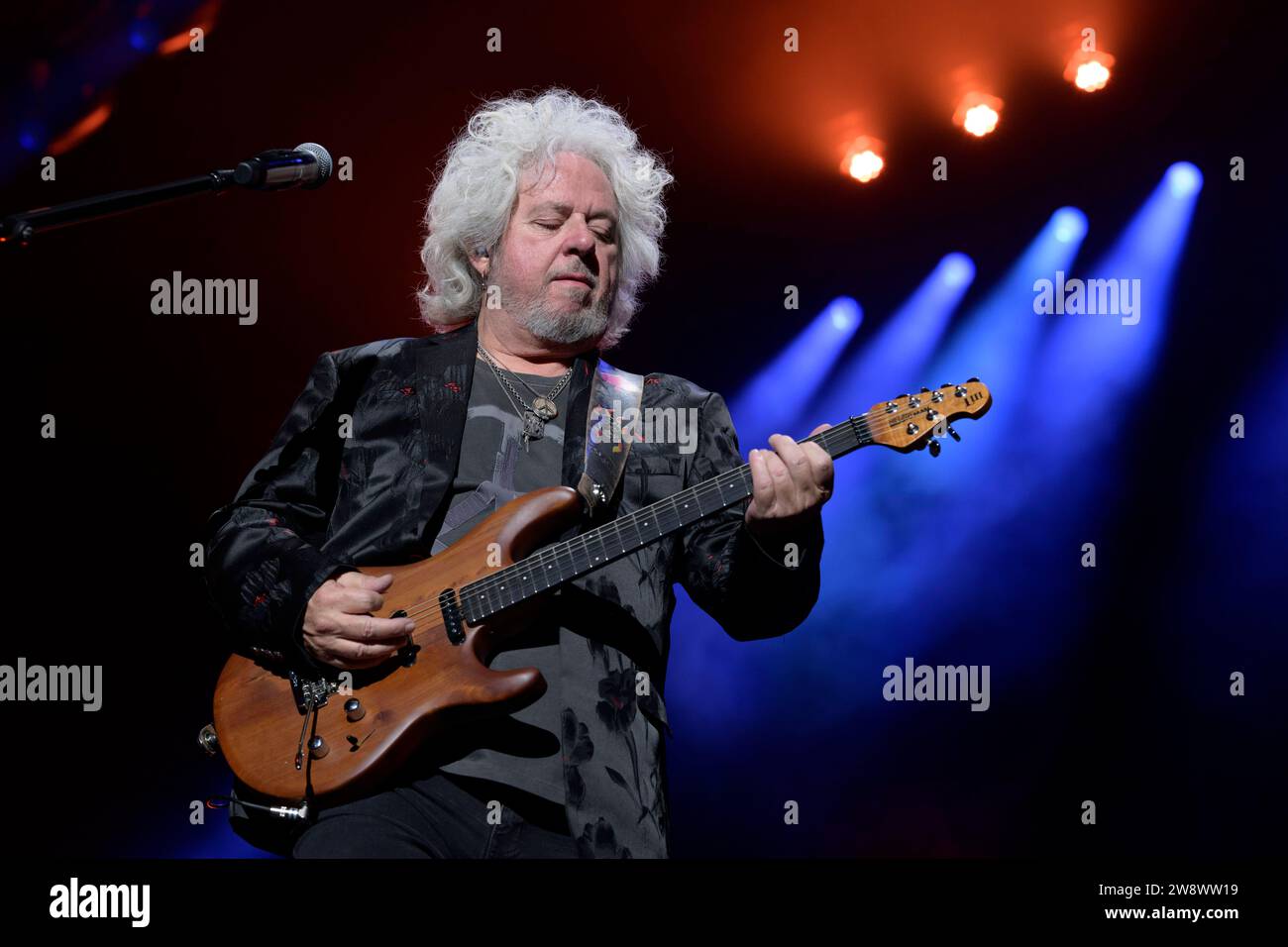 Toto Steve Lukather - Night of the Proms, Olympiahalle, München 15.12. ...