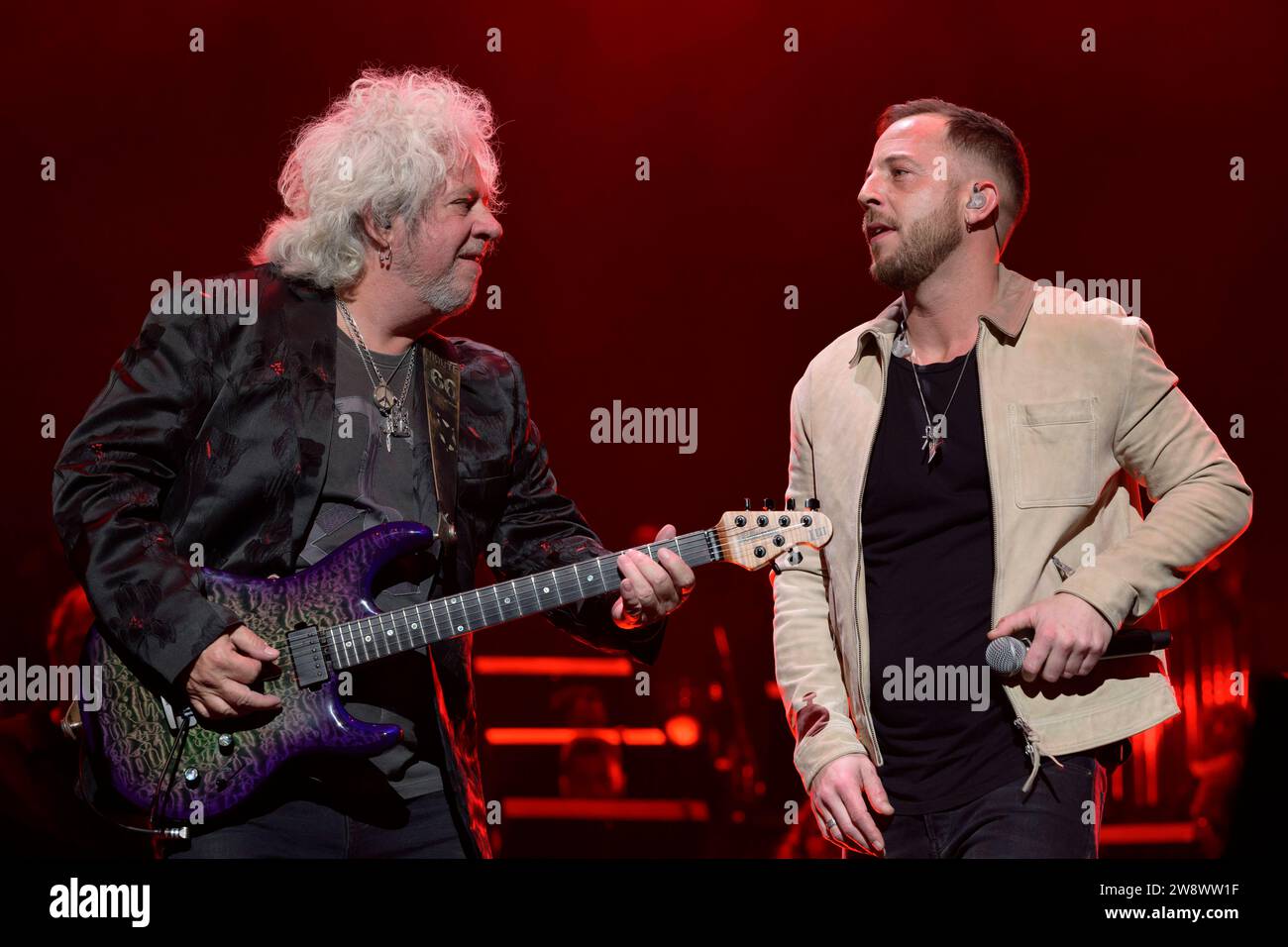 Toto Steve Lukather & James Morrison - Night of the Proms, Olympiahalle ...