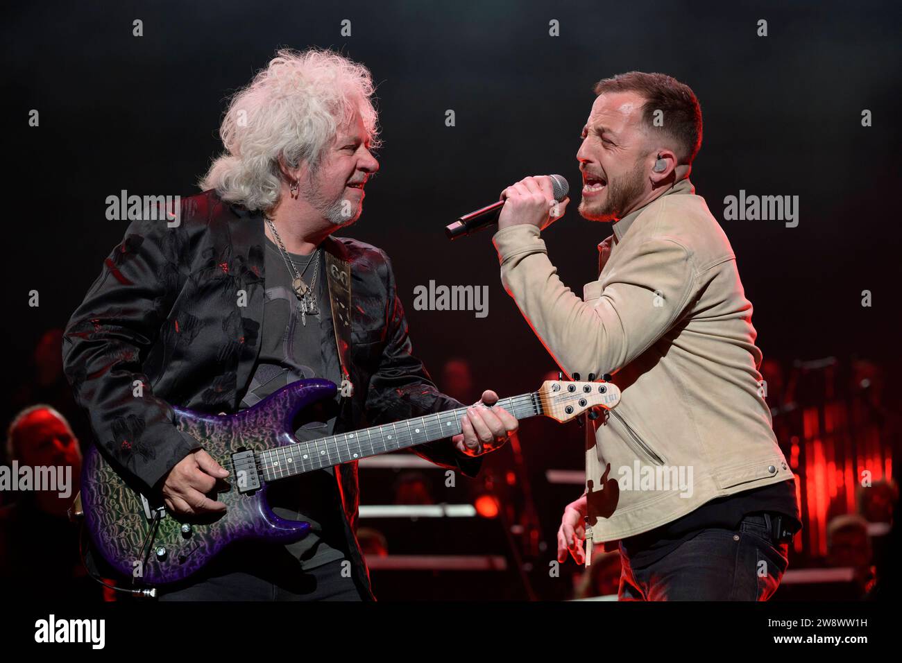 Toto Steve Lukather & James Morrison - Night of the Proms, Olympiahalle ...