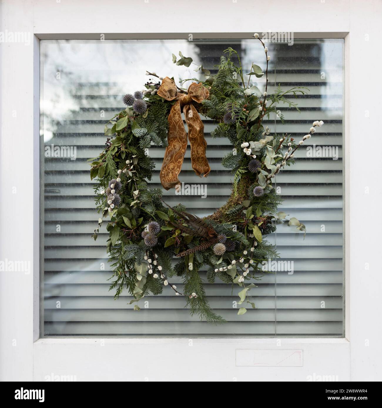 Festive sprigs door hi-res stock photography and images - Alamy