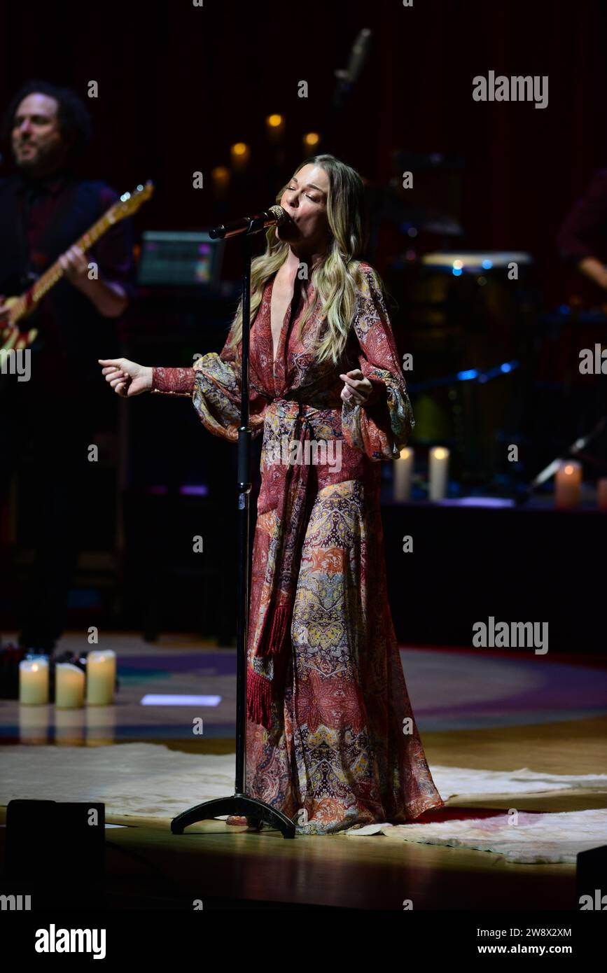 Miami, USA. 21st Dec, 2023. MIAMI, FLORIDA - DECEMBER 21: LeAnn Rimes ...