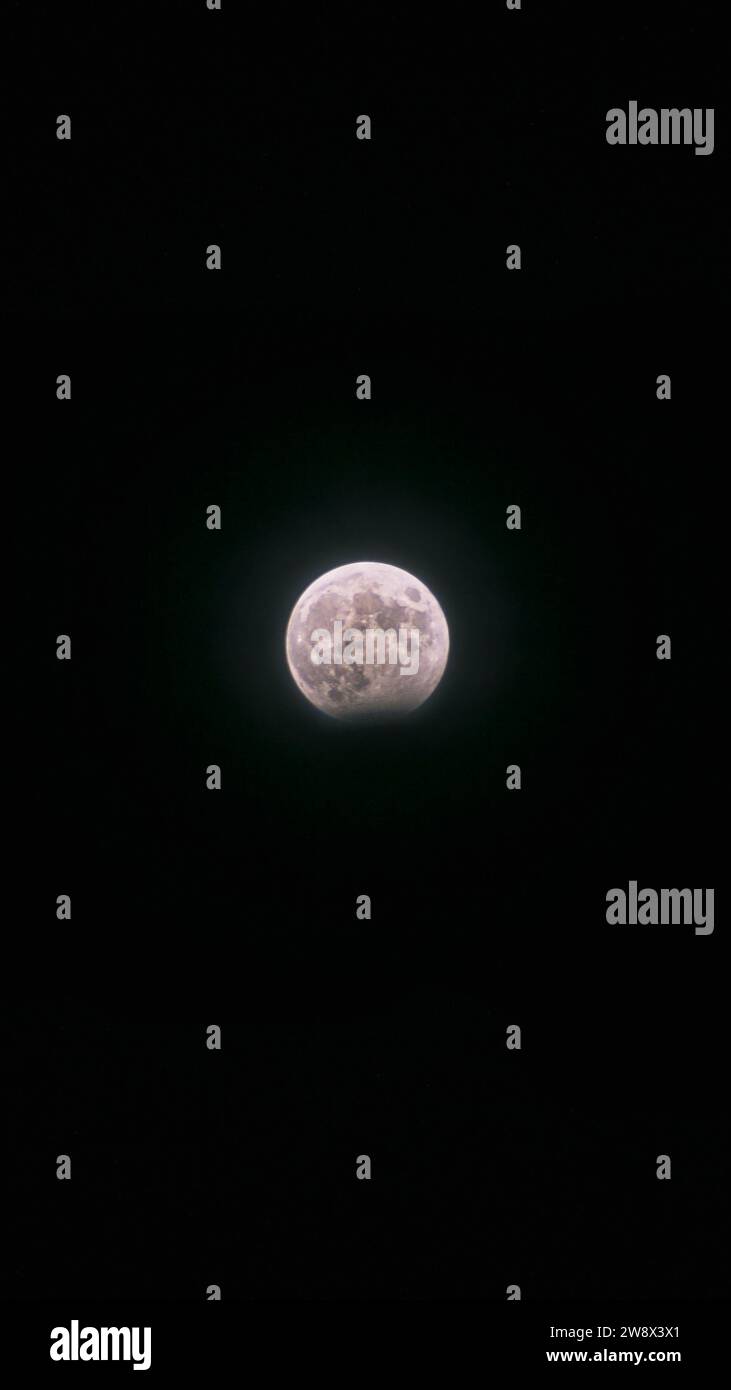 Lunar phases 2023 hi-res stock photography and images - Alamy