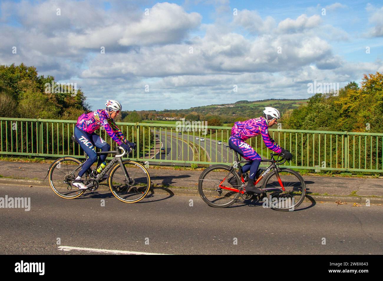 Cervelo & Tifosi road bike riders. Custom collection TACTIC European ...